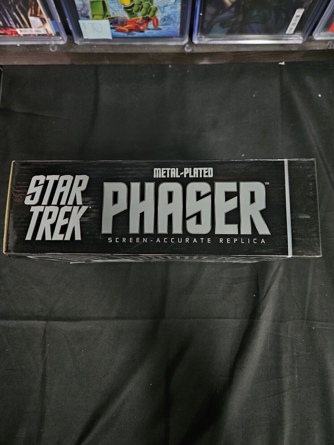 Star Trek Metal-Platted Phaser Screen-Accurate Replica U.S.S ...