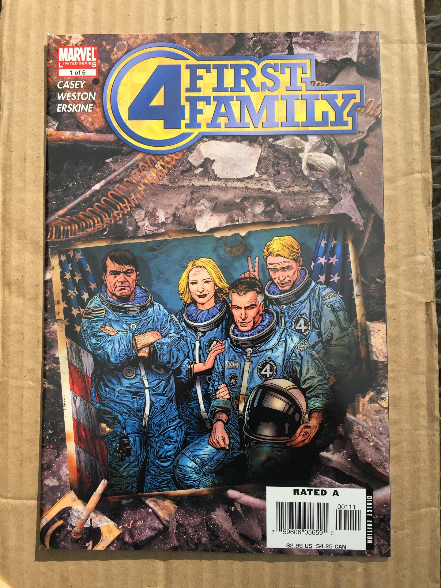 Fantastic Four: First Family #1 (2006) | Comic Books - Modern Age ...