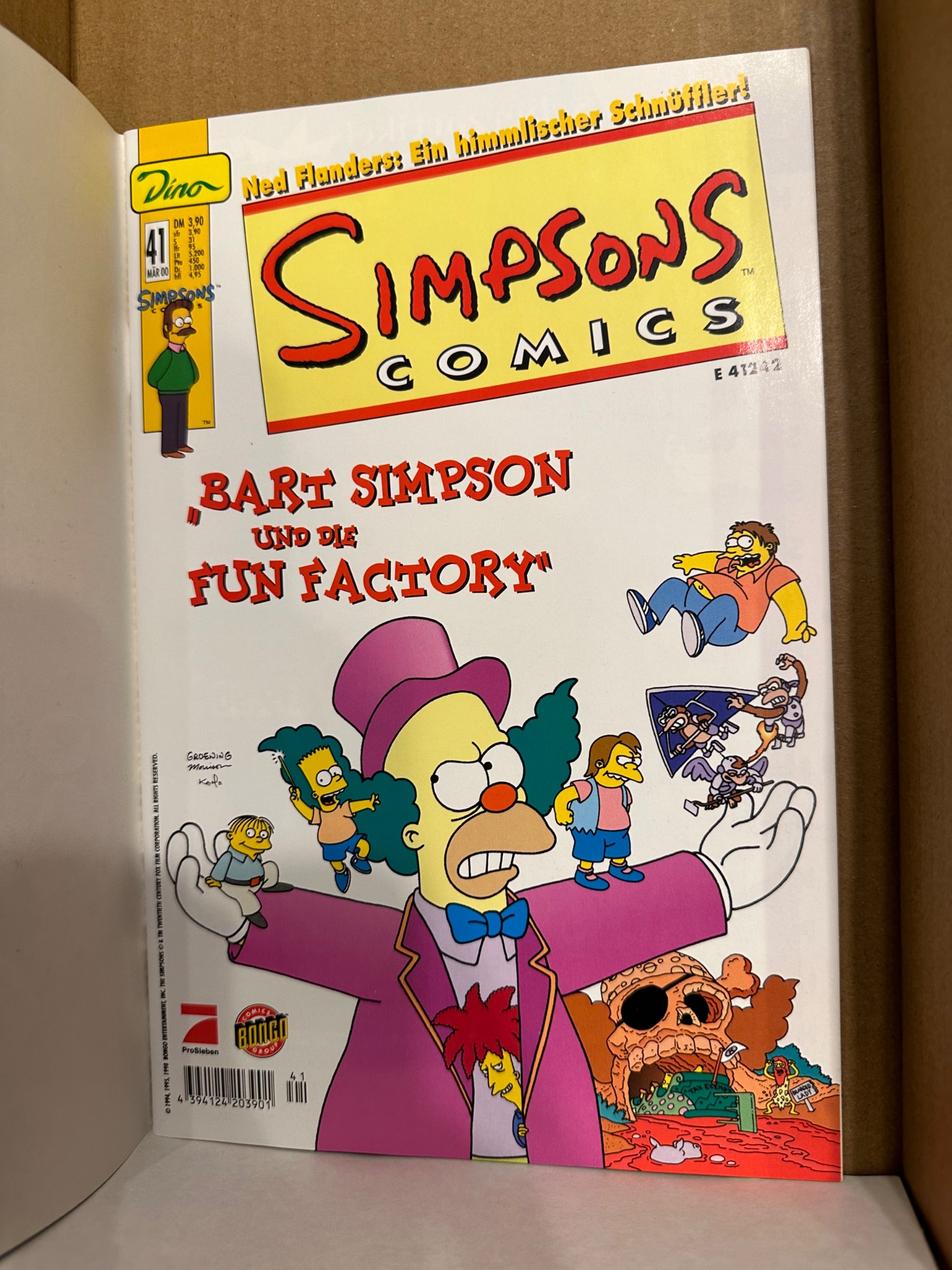 Simpsons Comics #41 NM/NM+ HTF STICKER WRAPAROUND Cover GERMAN (1999 ...
