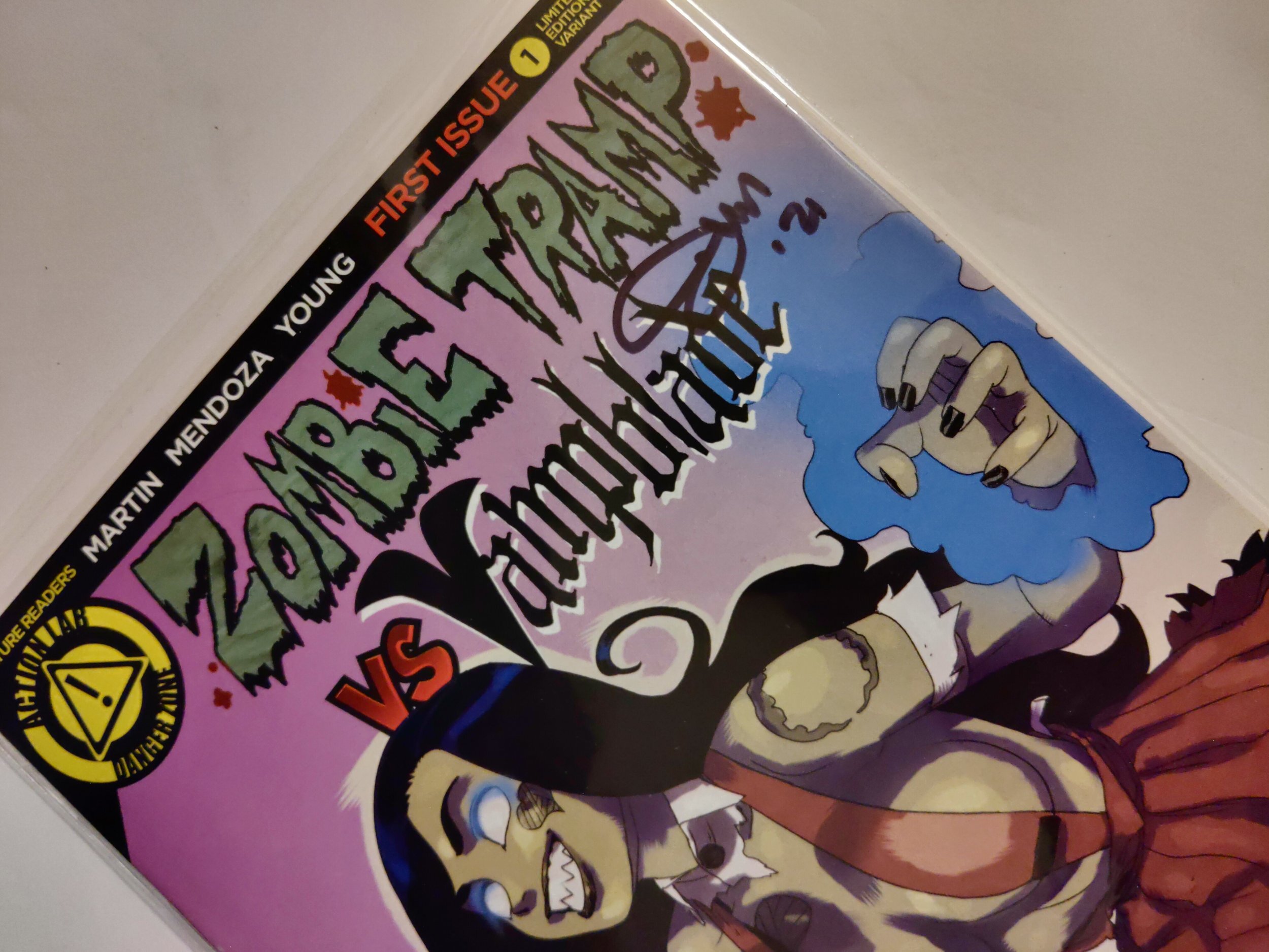 ZOMBIE TRAMP VS VAMPBLADE #1 ZOMBIE TRAMP VAR (Signed by Jason Martin w ...
