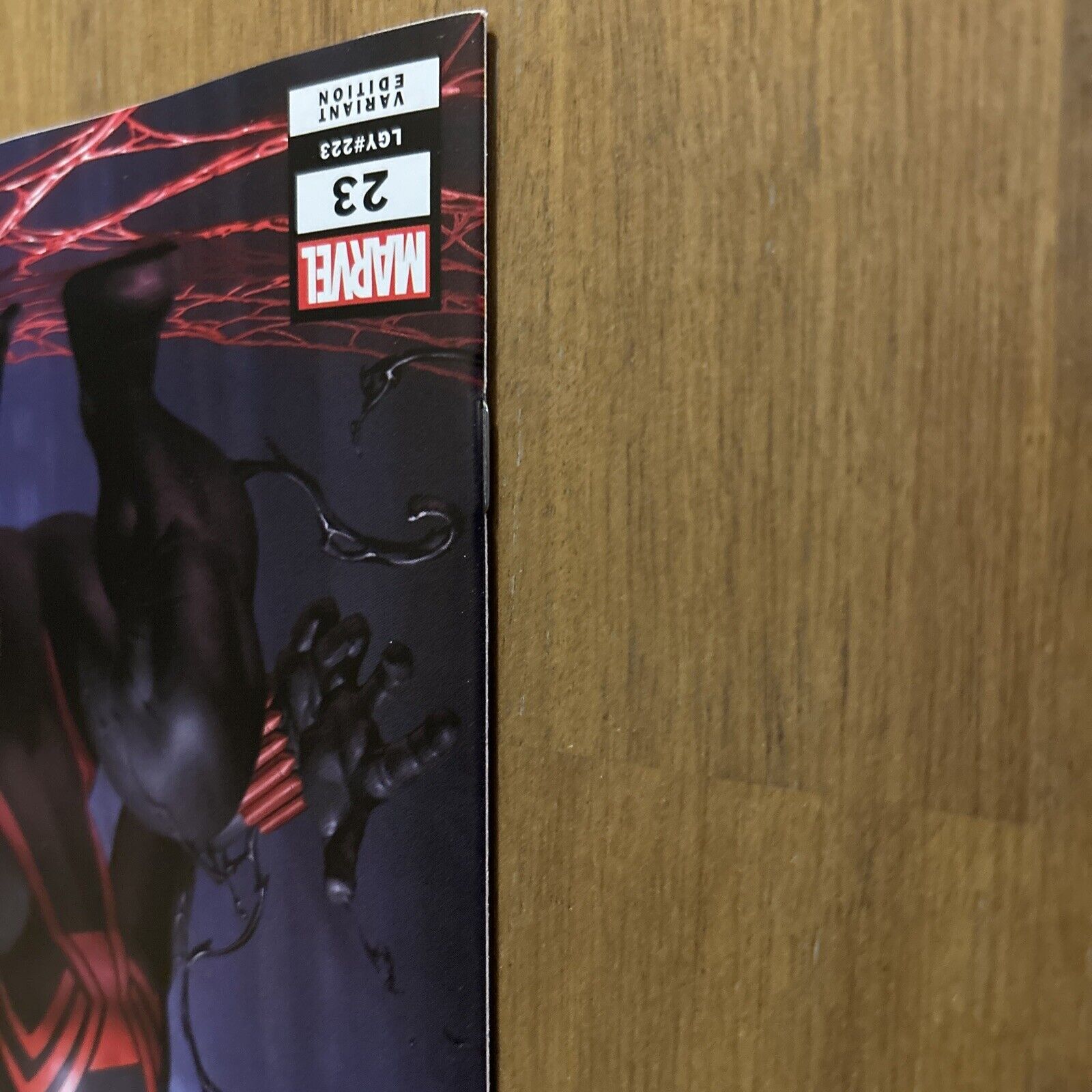 Venom #23 (Junggeun Yoon Exclusive Spoiler Variant 1st New Symbiote ...