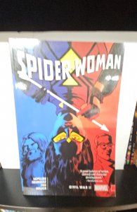 Comic Book Hideout / HipComic