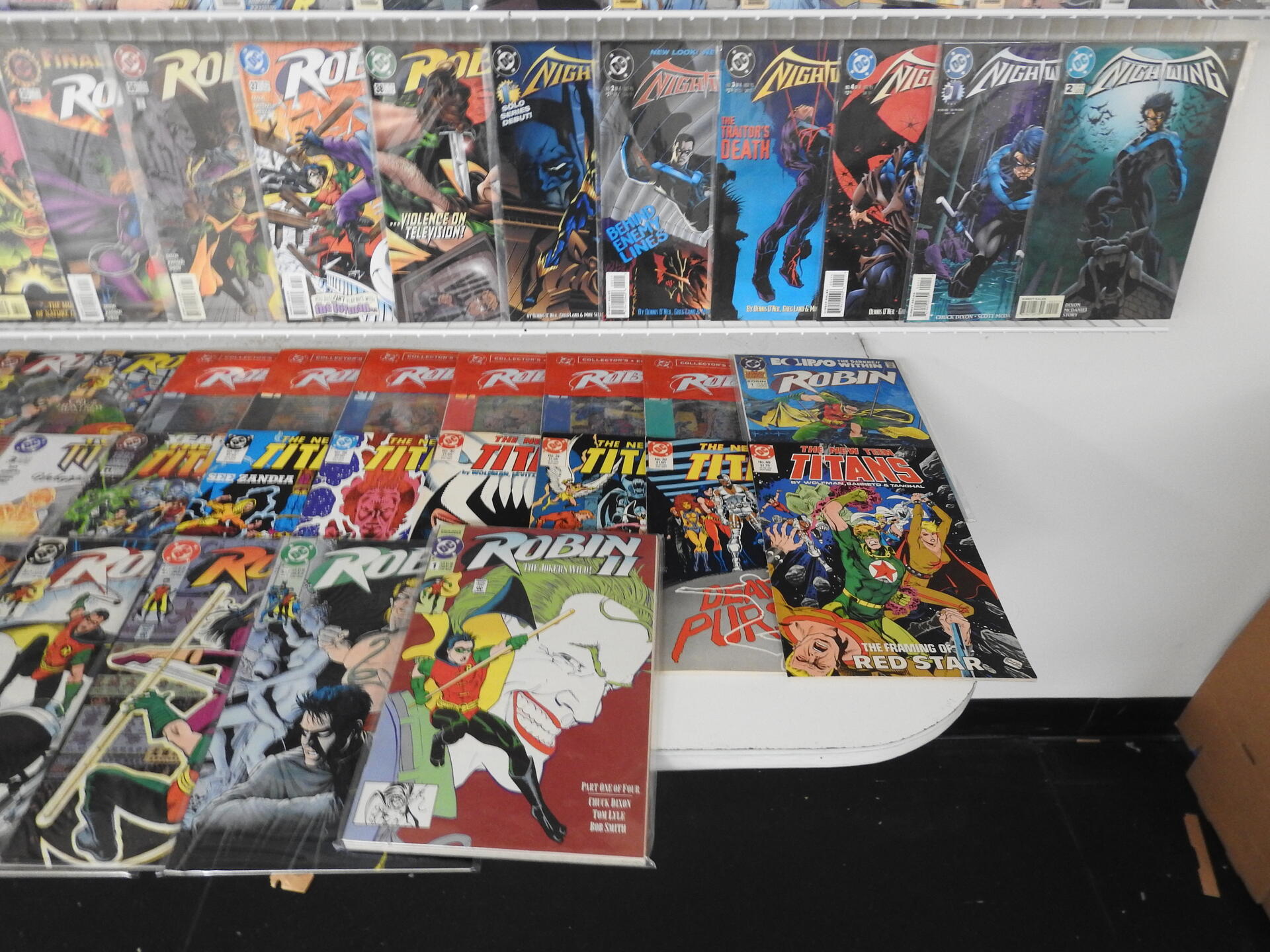 Huge Lot 170+ Comics W/ Teen Titans, Justice League, Nightwing+ Avg VF ...