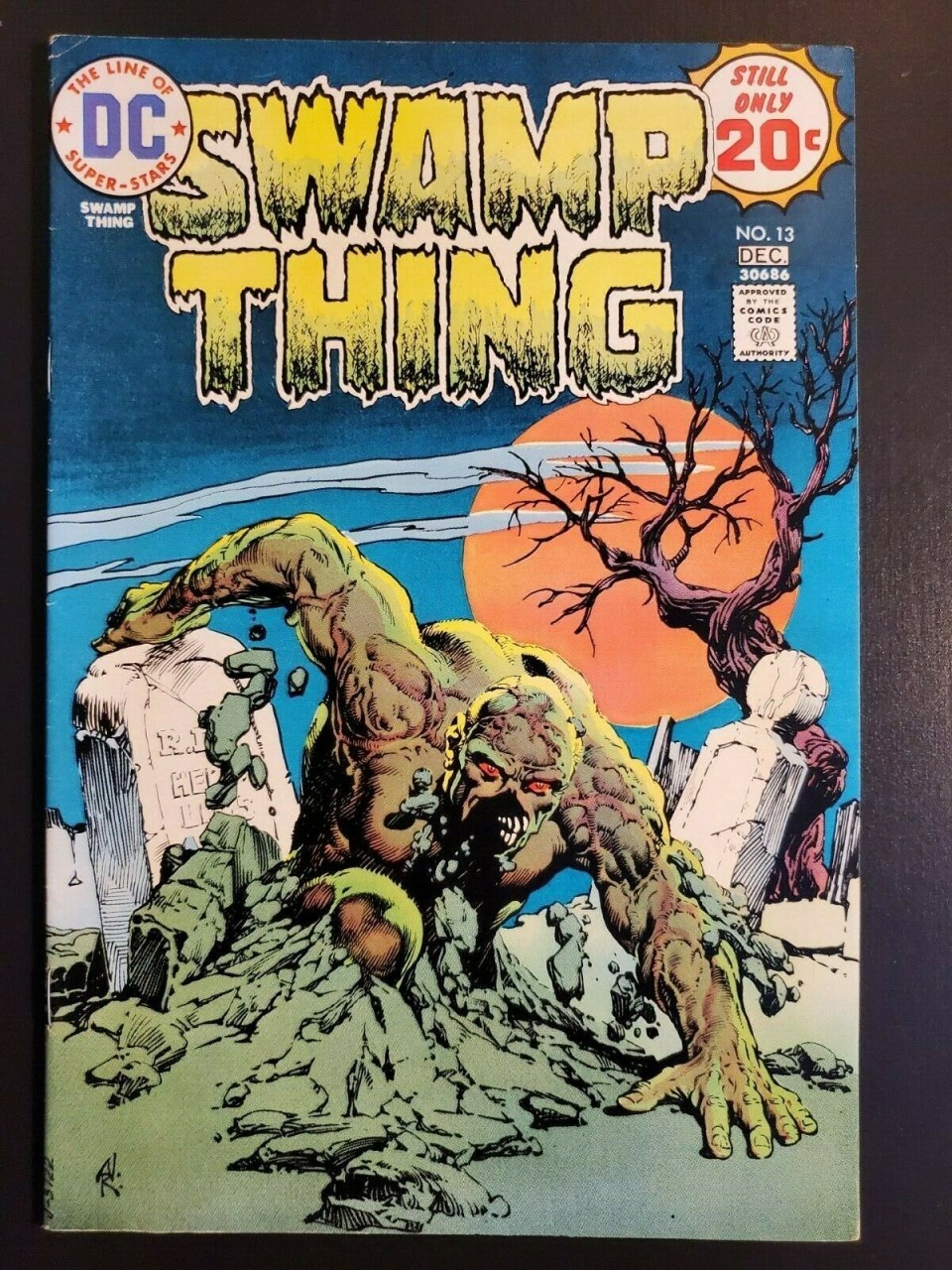 Swamp Thing 13 (1974) VF 8.0 Redondo/Wein grave cover Origin retold ...