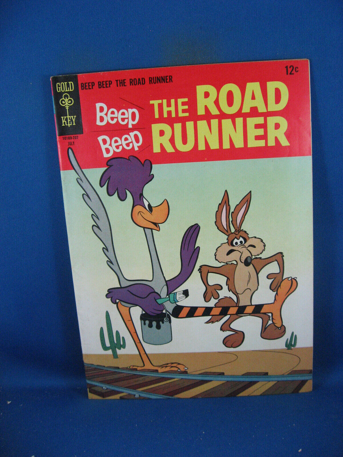 Beep Beep the Roadrunner 4 F VF Gold KEY 1967 | Comic Books - Silver ...