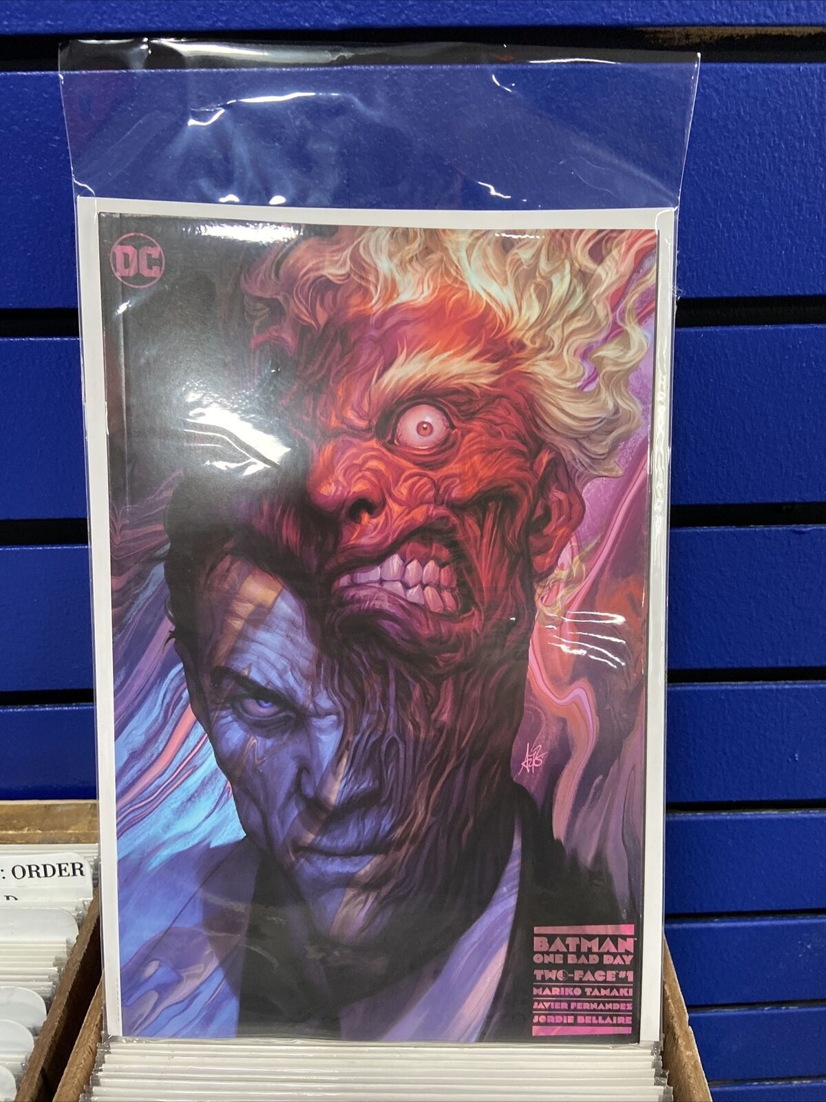 Batman One Bad Day Two-Face #1 (2022) 1:25 Artgerm Variant DC | Comic ...