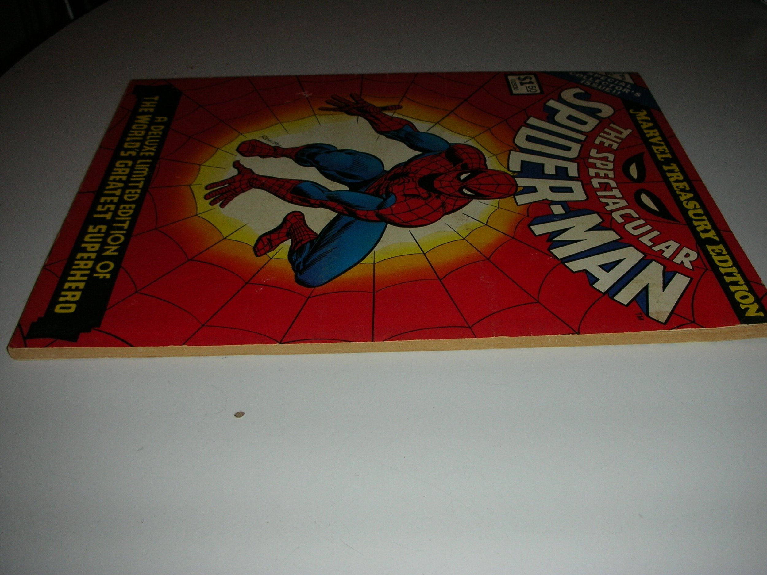 Marvel Treasury Edition 1 1974 The Spectacular Spider Man Comic