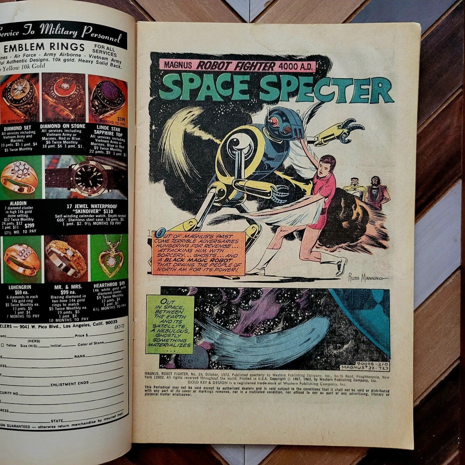 Magnus ROBOT FIGHTER 4000 AD #33 VG (Gold Key 1972) "Space Specter ...