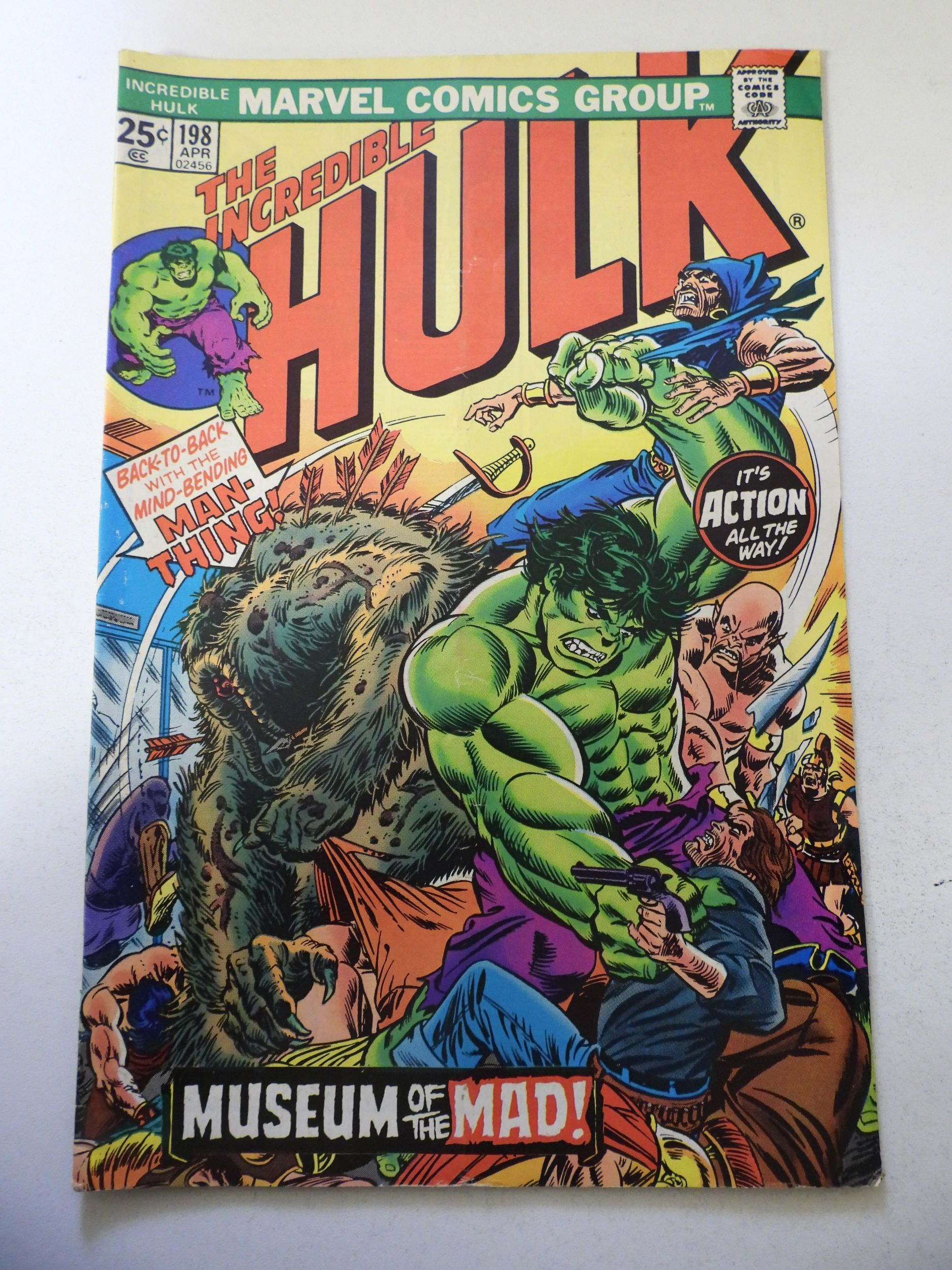 The Incredible Hulk #198 (1976) VG/FN Condition MVS Intact | Comic ...