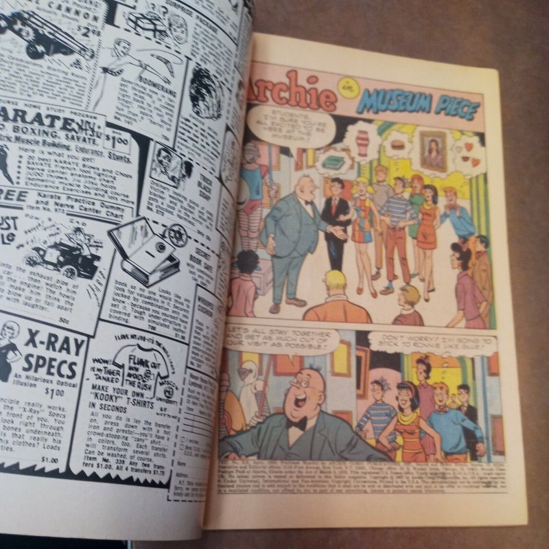 PEP COMICS #216 Archie Series 1968 Betty and Veronica Jughead Reggie ...