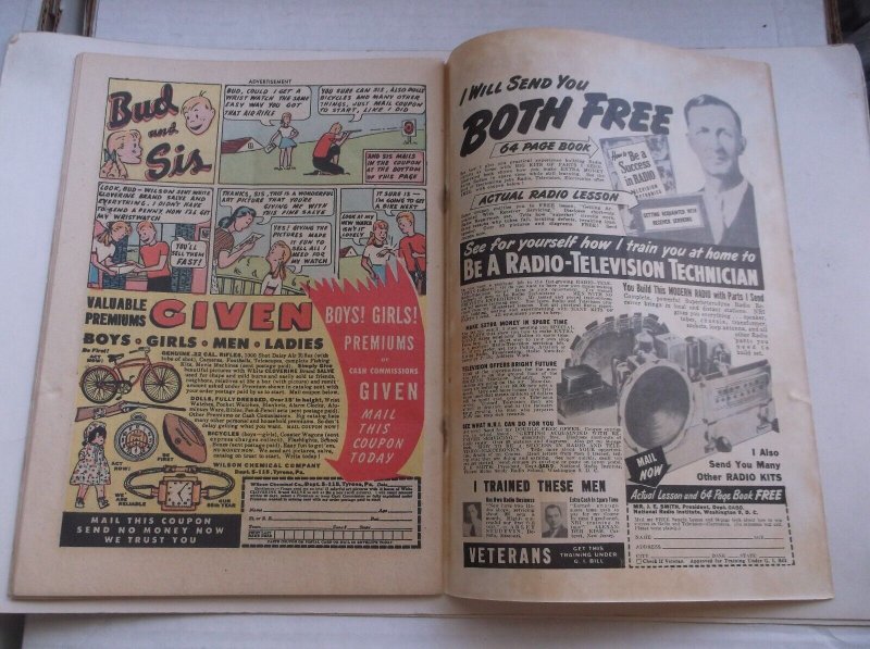 DC: Dale Evans Comics #9, America's Favorite Cowgirl, Alex Toth, 1950 ...