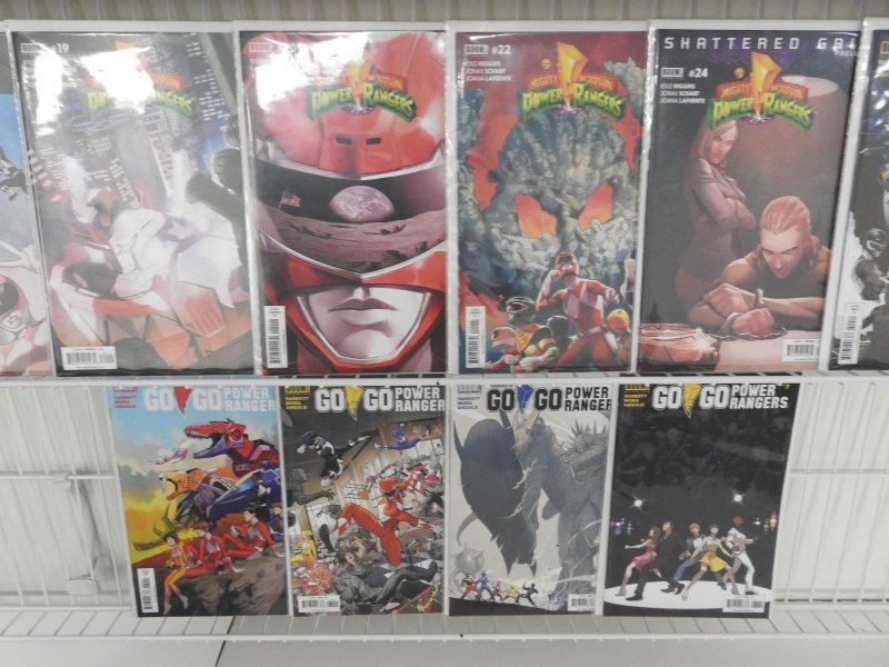 Huge Lot of (28) Power Ranger Comics #0, 1-10+ MORE! Must See NM- Avg ...