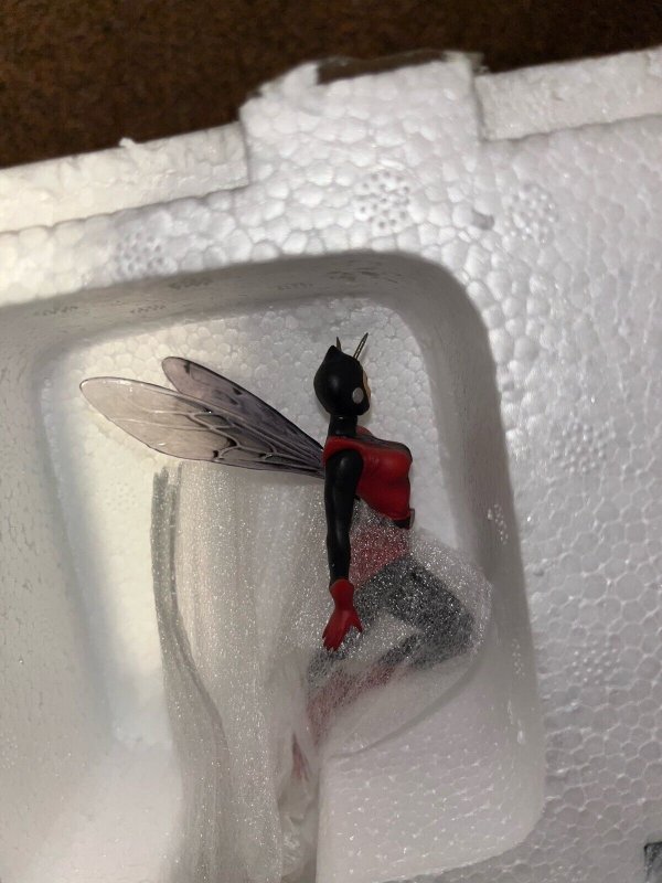 Bowen Designs, Classic (Retro) Action Wasp, Statue Limited to 1000 ...