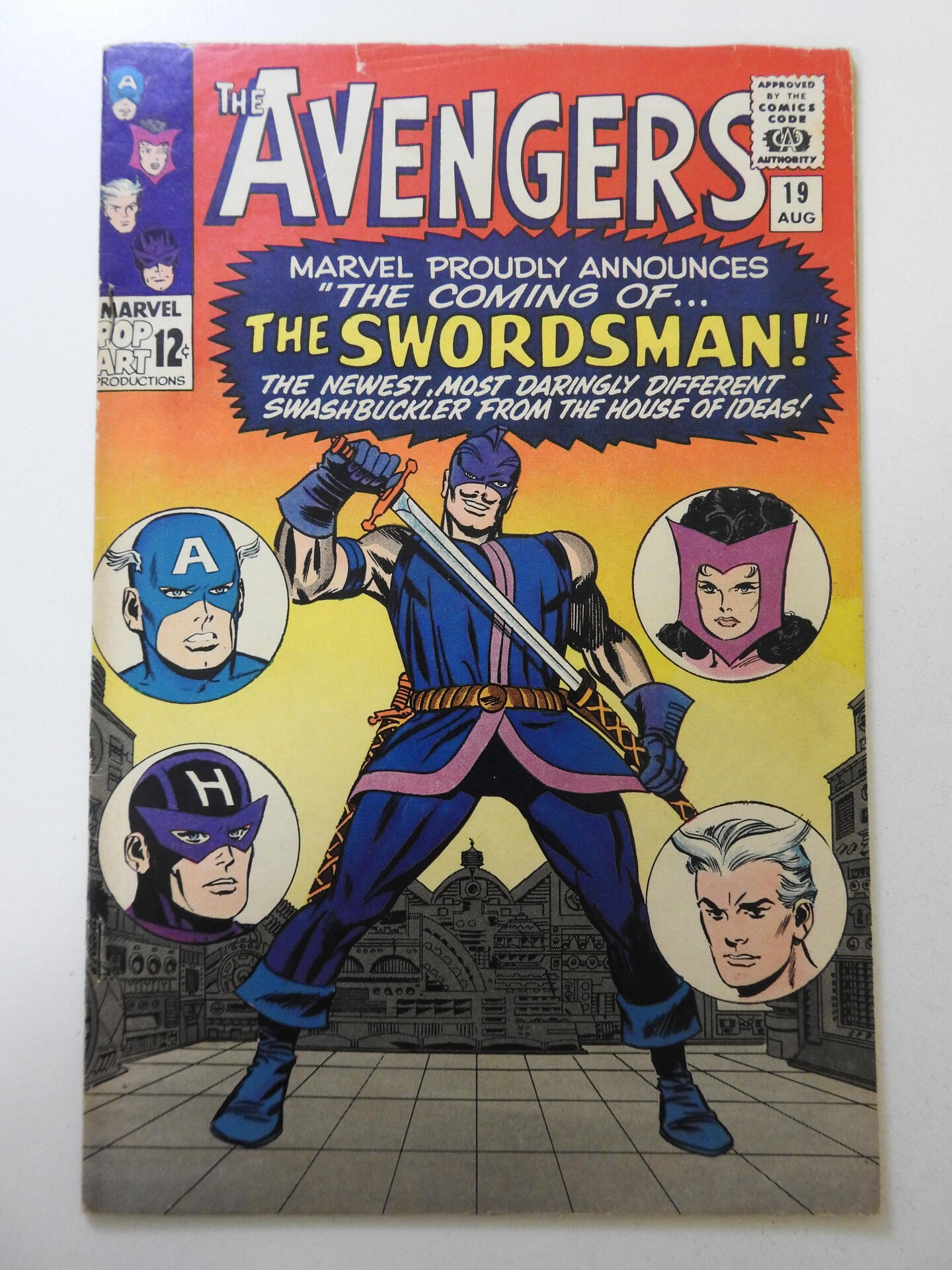 The Avengers #19 (1965) FN Condition! First appearance of the Swordsman ...