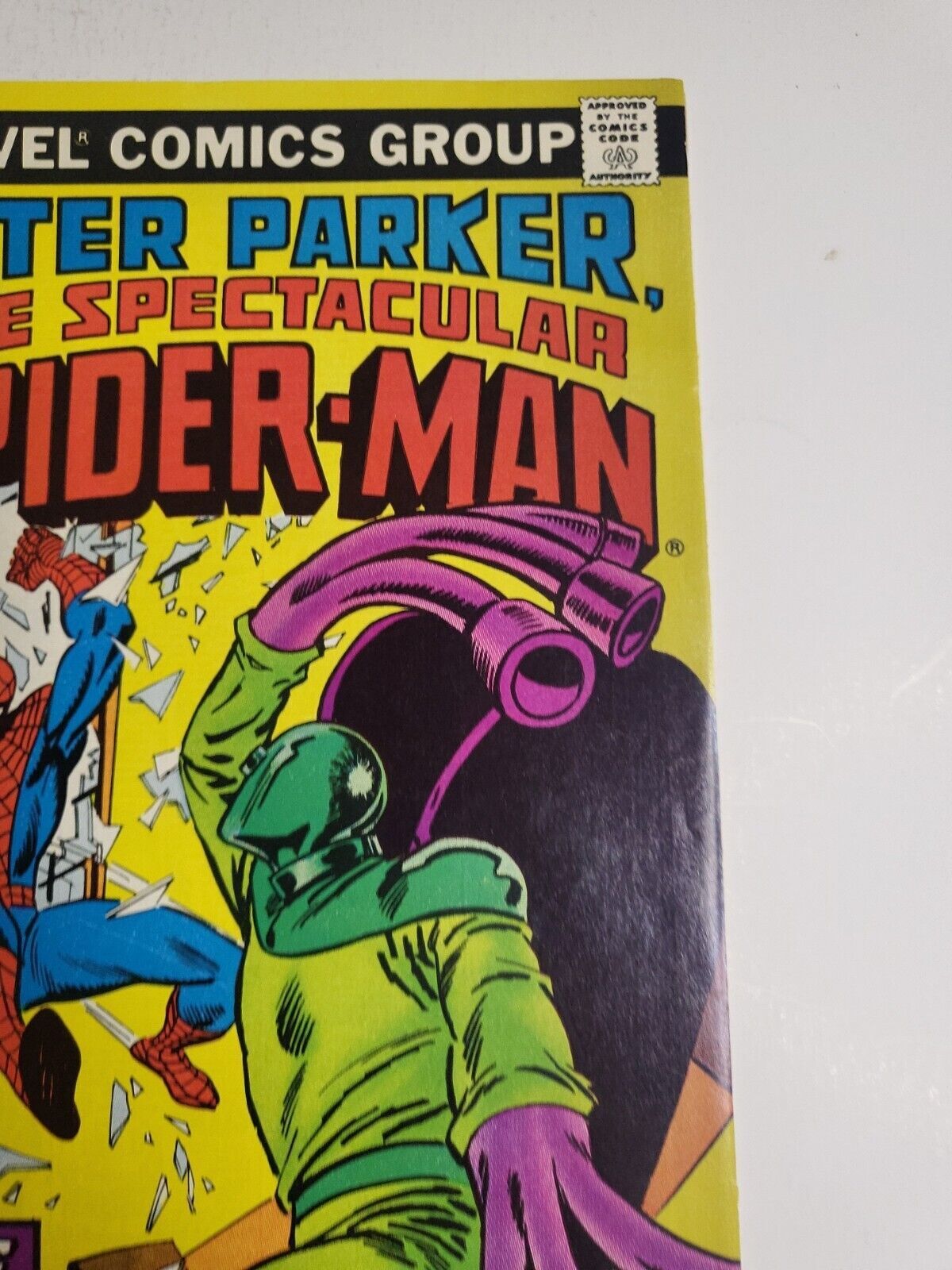 SPECTACULAR SPIDER-MAN #16: "The Beetle And The Badge!" (Marvel 1978 ...