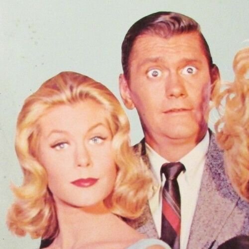 1965 BEWITCHED Fun & Activity Book VG 4.0 Treasure Books / Elizabeth ...