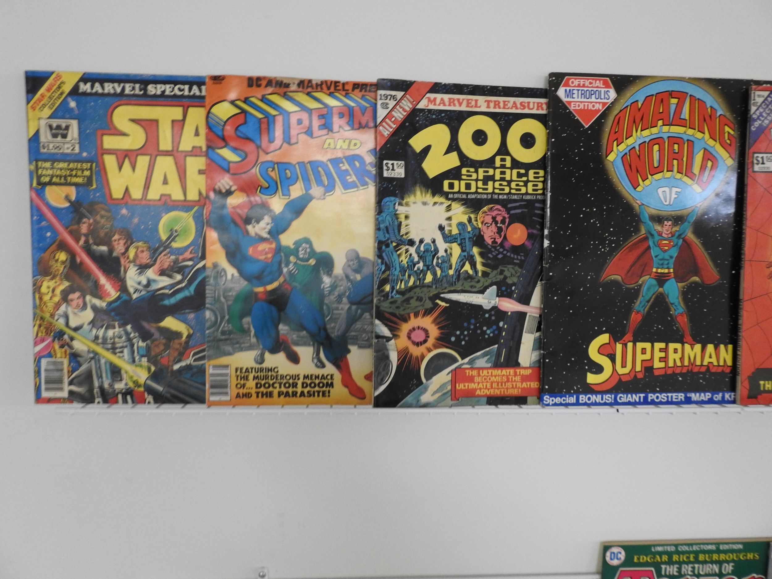 Huge Lot 32 Vintage Treasury Sized Comics!! Avg VG/Fine Condition ...