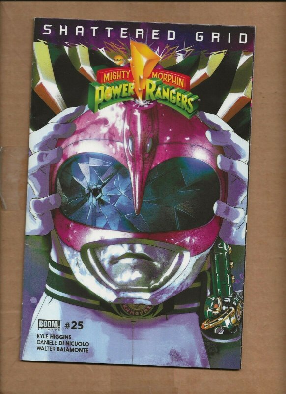 Mighty Morphin Power Rangers #25 Pink Ranger Helmet Variant Shattered ...