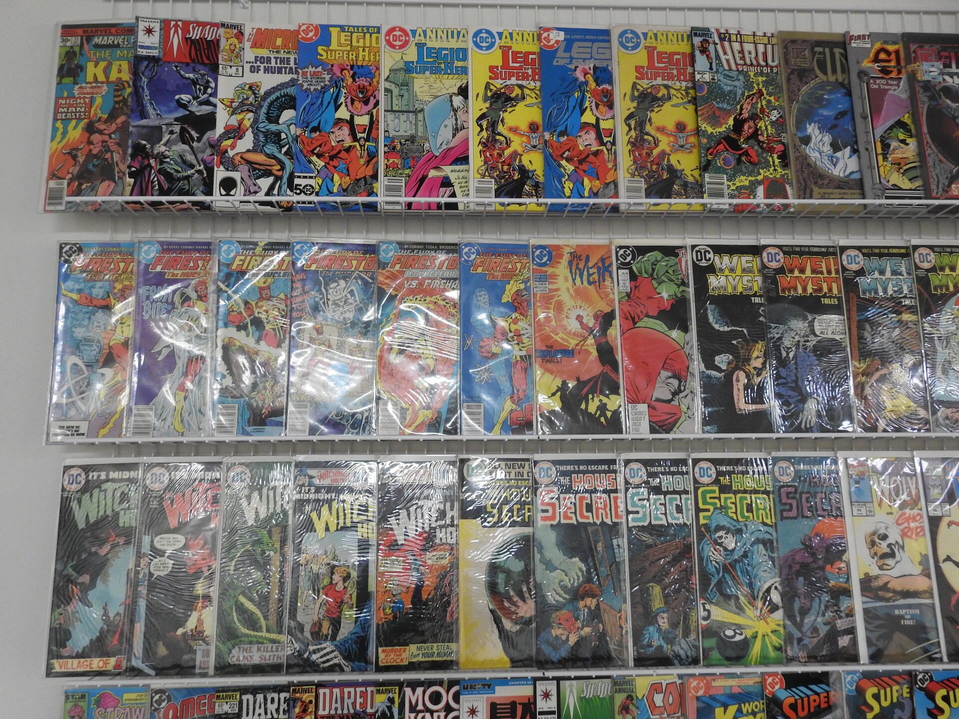 Huge Lot 180+ Comics W/ Weird Mystery Tales, House of Secrets, +More ...