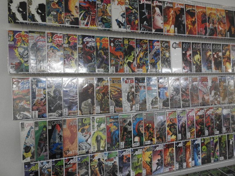 Huge Lot 160+ Comics W/ Ghost Rider, Godzilla, Green Arrow, + ! Avg VF ...