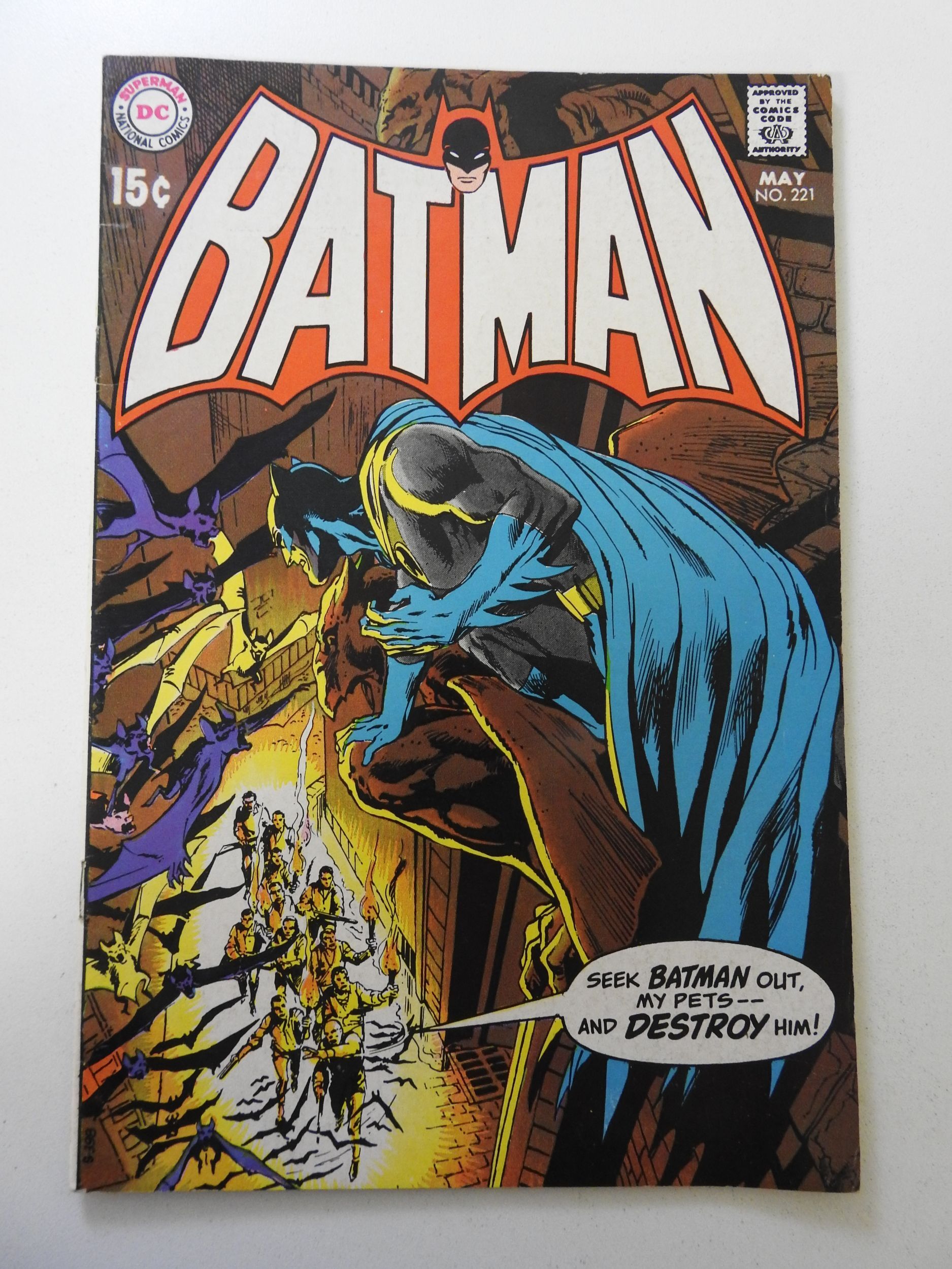 Batman #221 (1970) VG+ Condition cover detached bottom staple | Comic ...