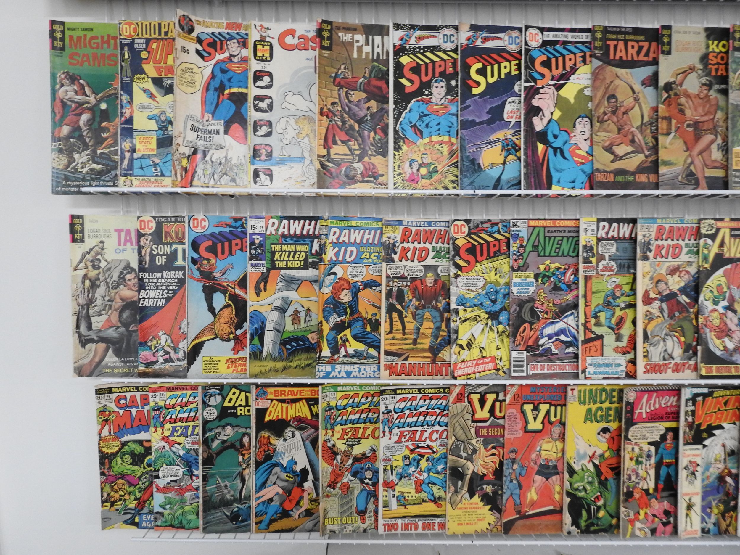 Huge Lot 130+ Low Grade Comics W/ Superman, Avengers, FF, +More! see ...
