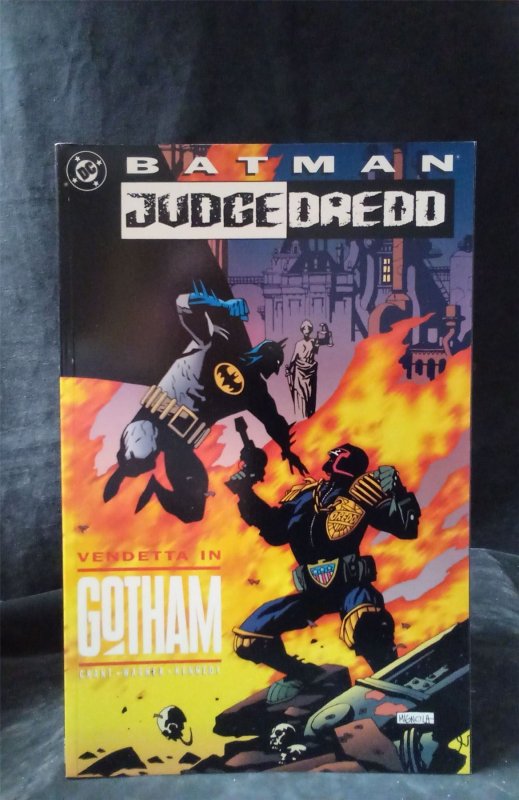 Batman/Judge Dredd: Vendetta in Gotham 1994 DC Comics Comic Book ...