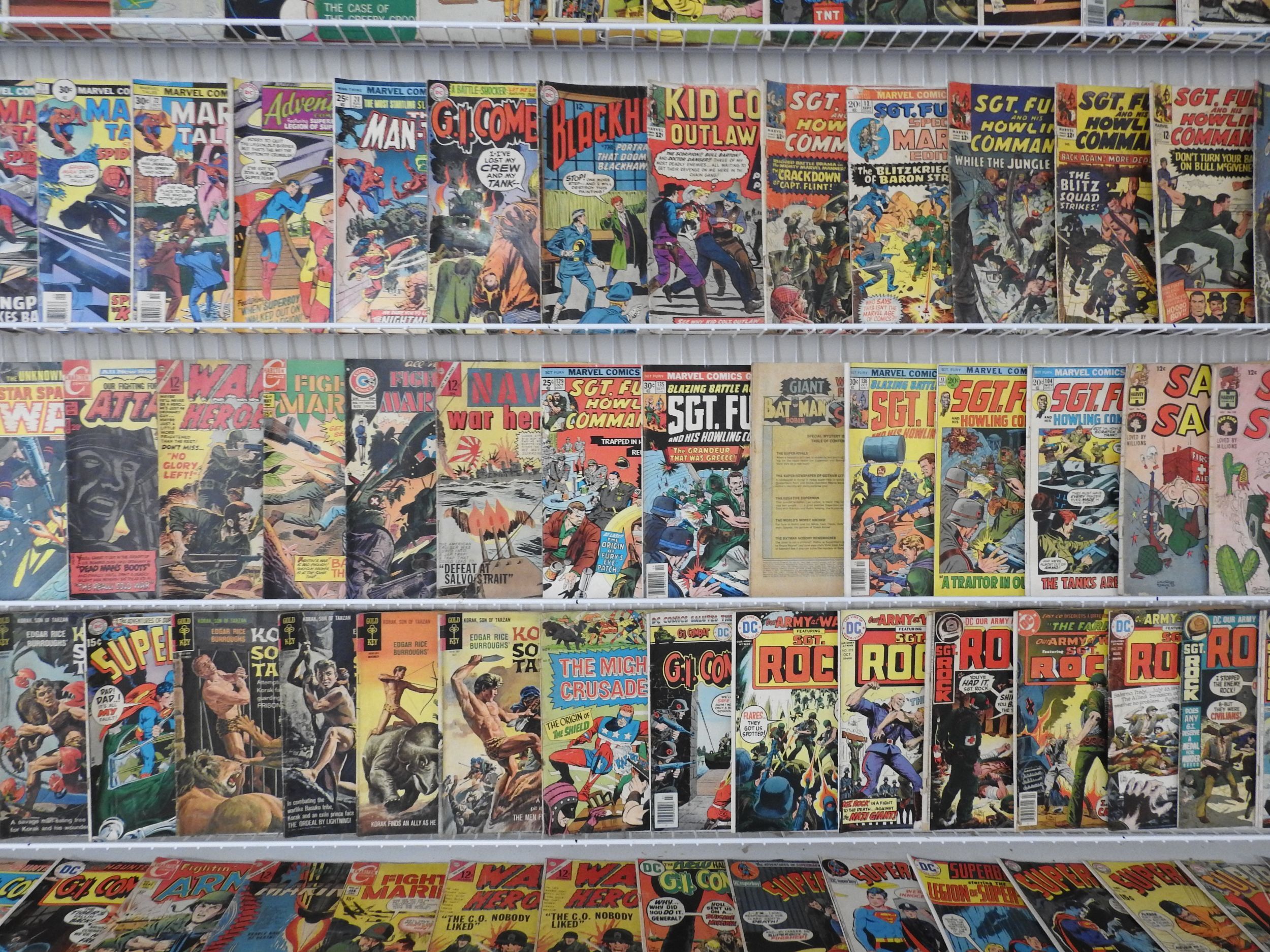 Huge Lot 160+ Low Grade Comics W/ Marvel Tales, Our Army at War, +More ...