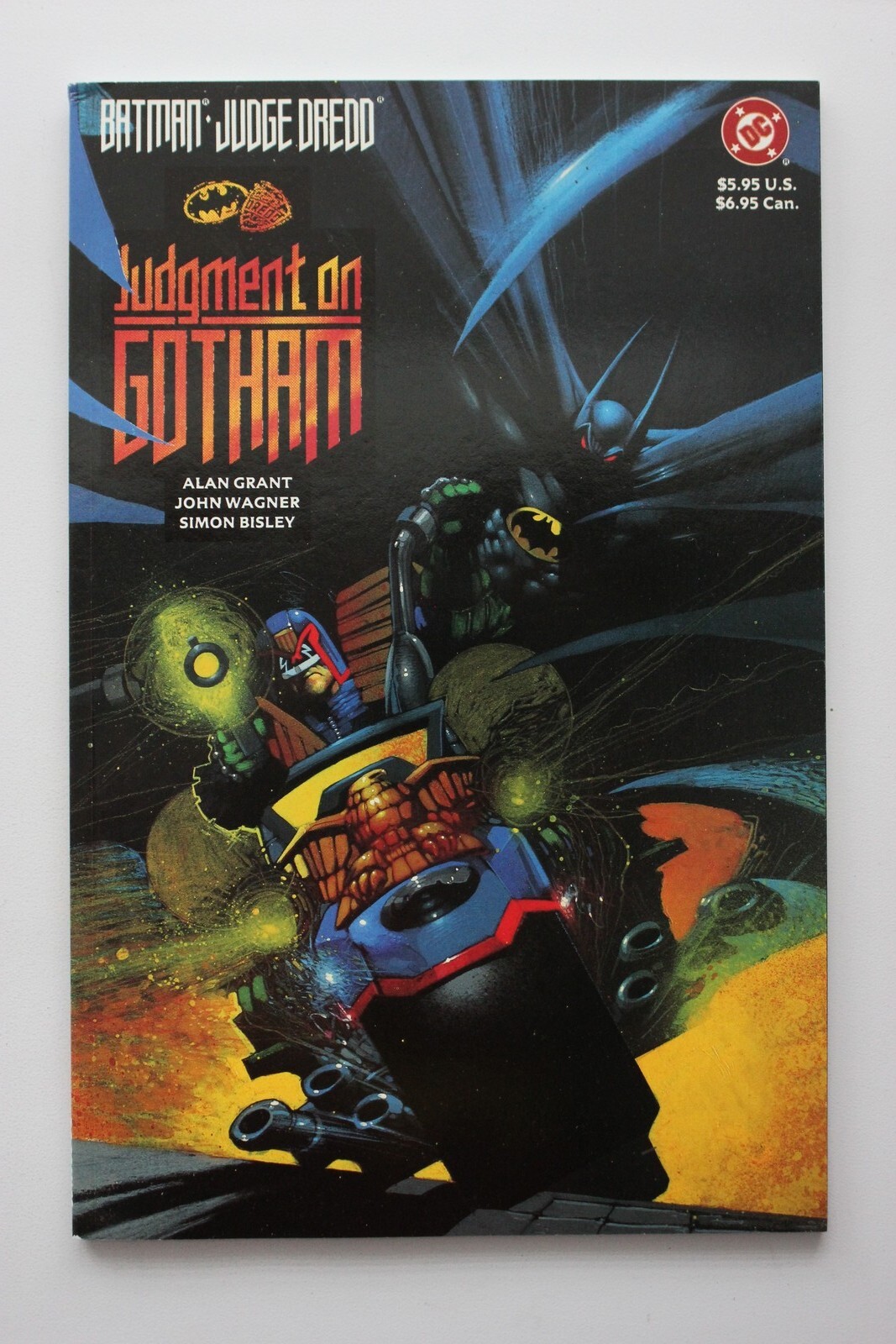 Batman/Judge Dredd: Judgment on Gotham (1992) Judge Dredd NM ...