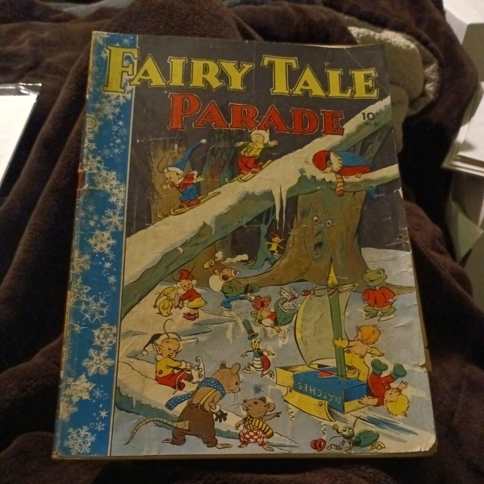 Fairy Tale Parade #8 1943 WALT KELLY Art! World War II Era golden age ...
