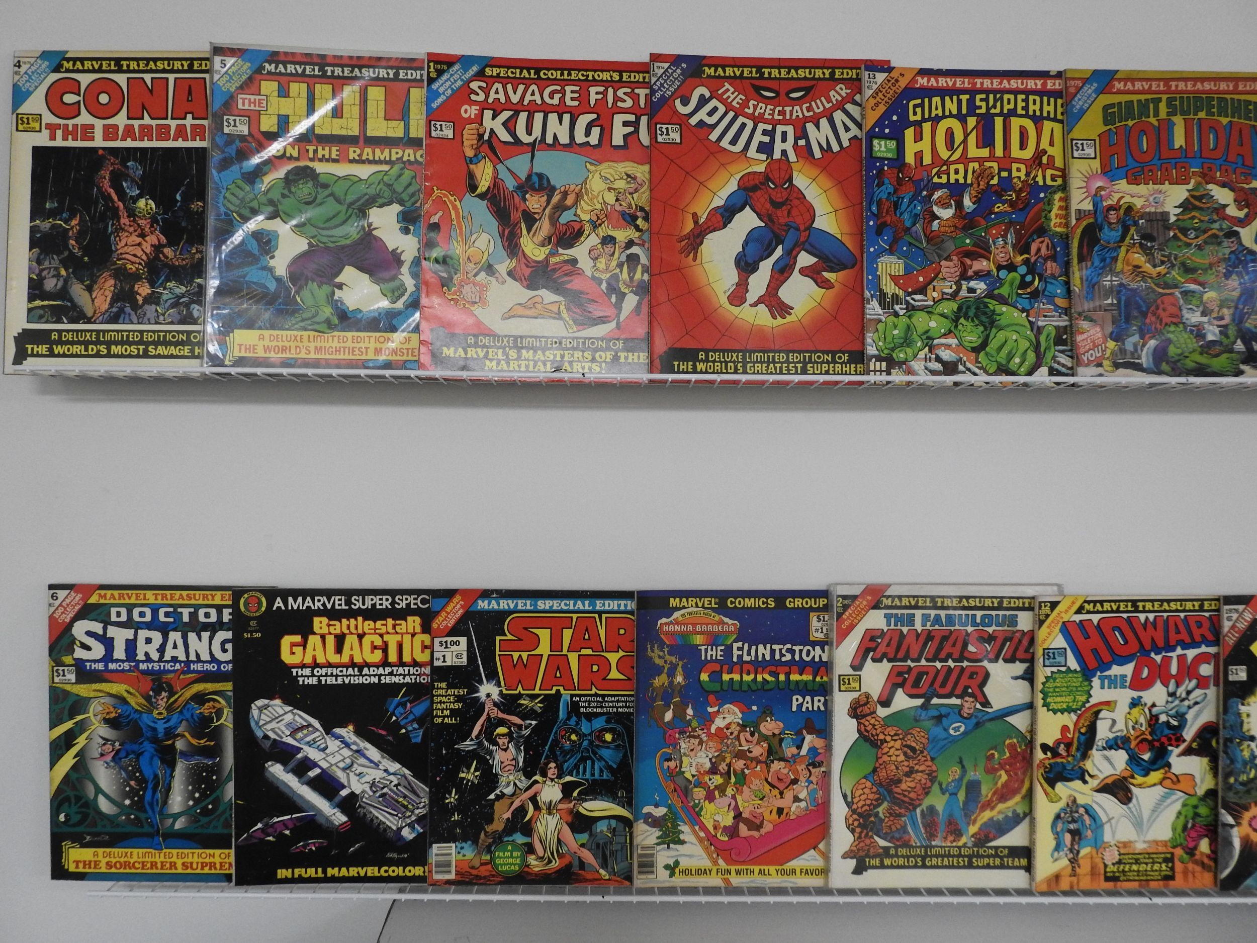 Huge Lot 33 Treasury Comic Books W/ Spider-Man, Star Wars, Thor, +More ...