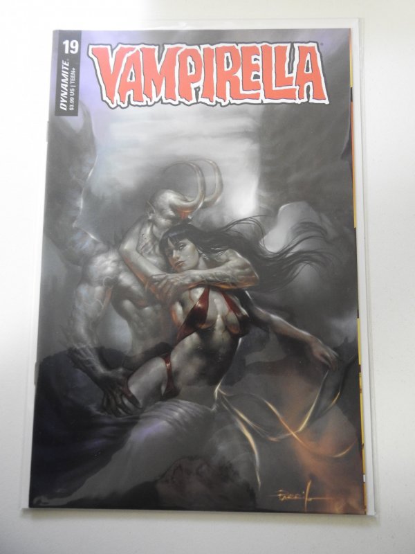 Vampirella #19 Cover A Lucio Parrillo (2021) | Comic Books - Modern Age, Dynamite Entertainment ...