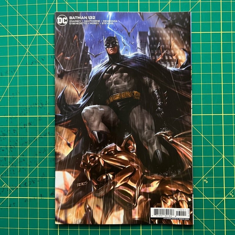 Batman #132 1:25 Derrick Chew Cardstock Variant 2023 DC Comics | Comic ...