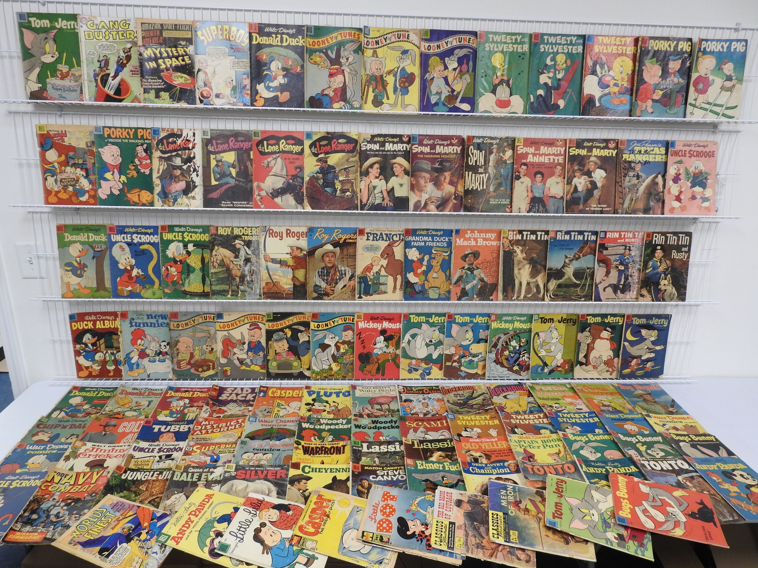 Huge Lot of 113 Low Grade Comics W/ Uncle Scrooge, Looney Tunes, +More ...