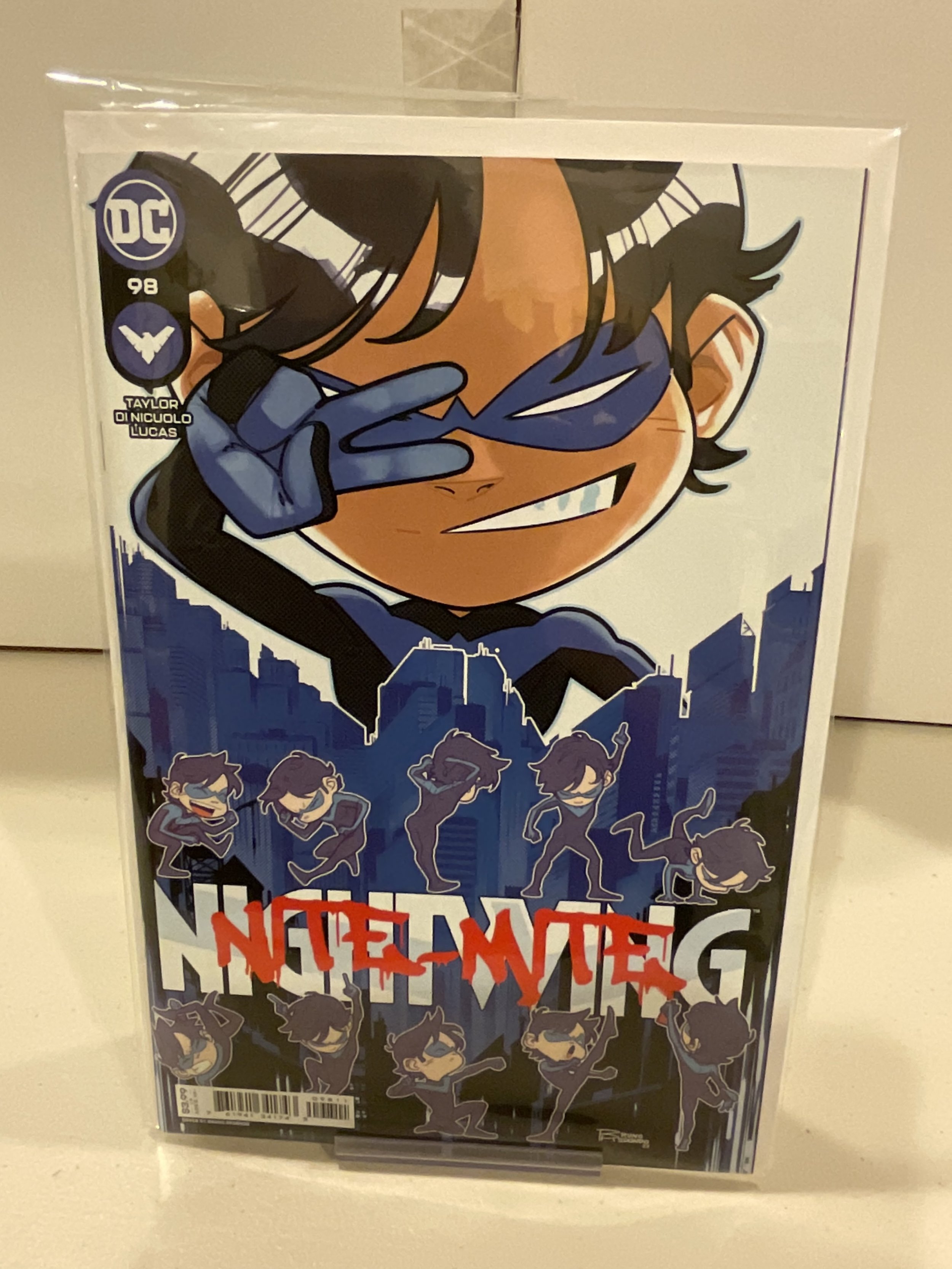 Nightwing #98 2023 9.0 (our highest grade) 1st appearance of Nite-Mite ...