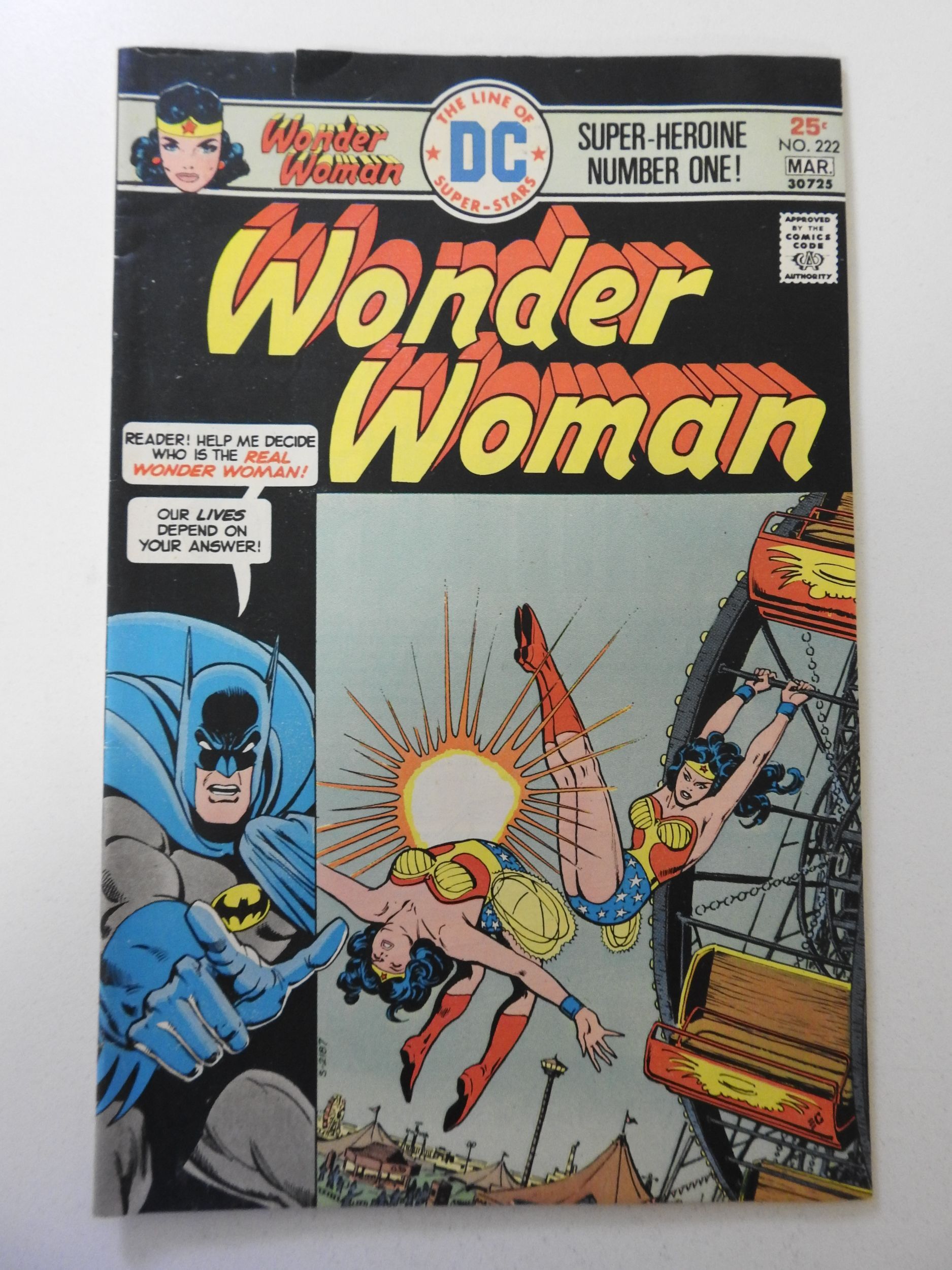 Wonder Woman #222 (1976) FN Condition! 1/2 in tear fc through 1st half ...