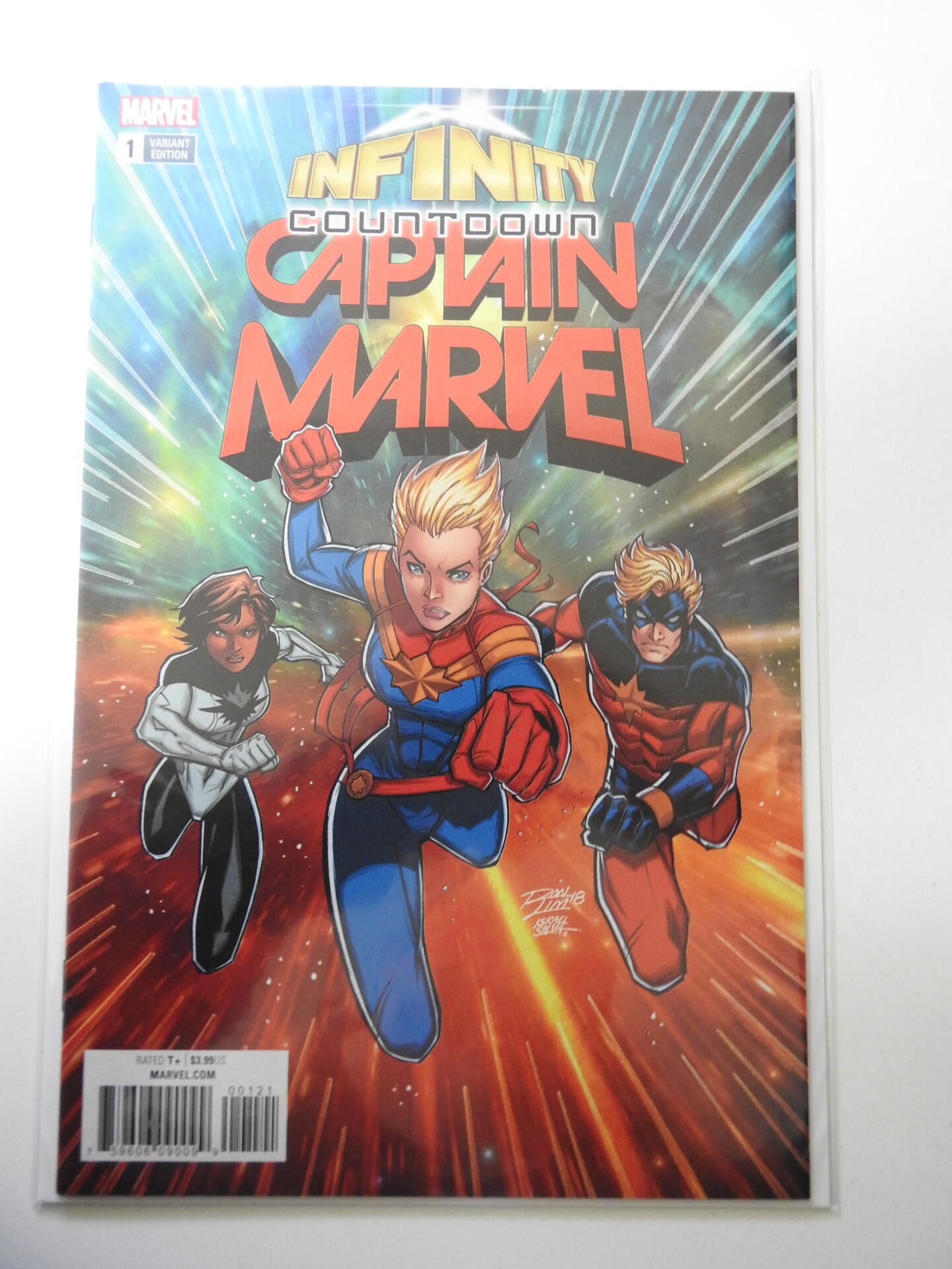 Infinity Countdown: Captain Marvel #1 Variant Edition | Comic Books - Modern Age / HipComic