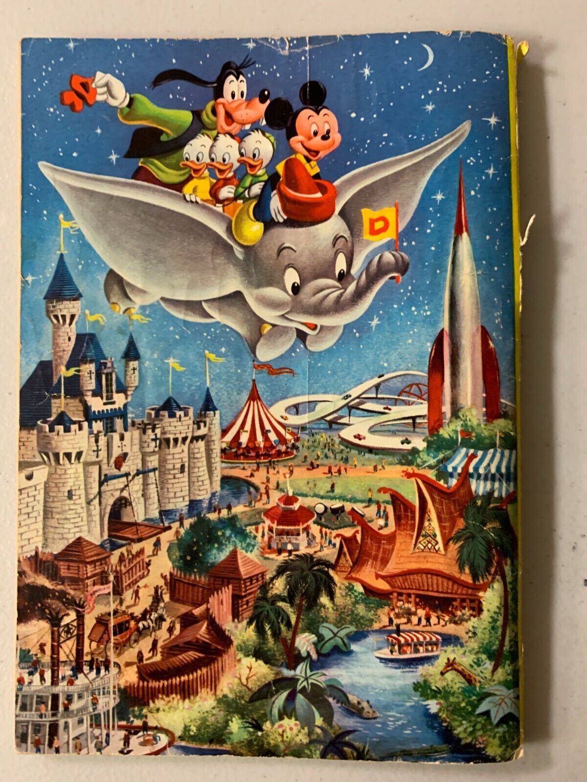 Dell Giant Donald Duck in Disneyland #1 2.0 (1955) | Comic Books ...