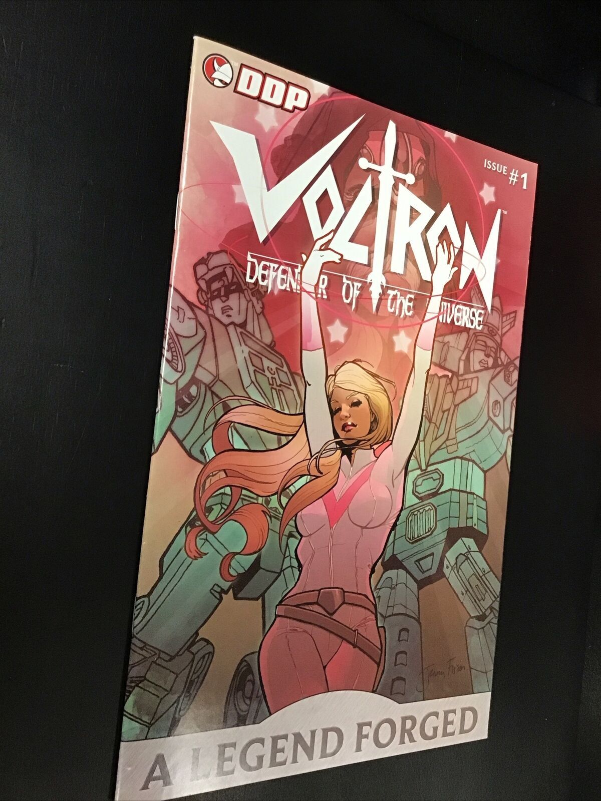 DDP Voltron Defender Of The Universe: A Legend Forged 1st Jenny Frison ...