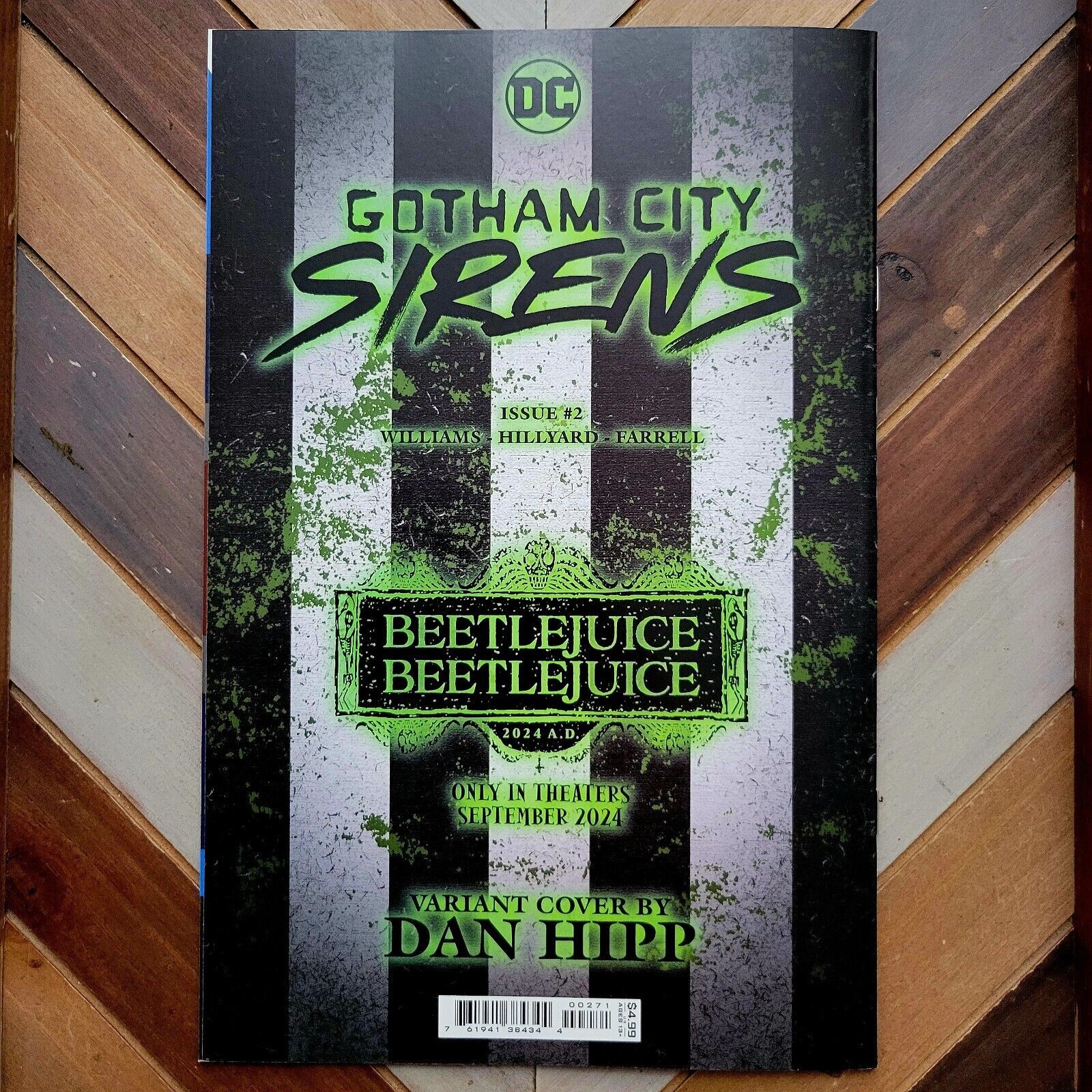 Gotham City Sirens #2 Dan Hipp BEETLEJUICE (DC 2024) + Canvas Movie ...