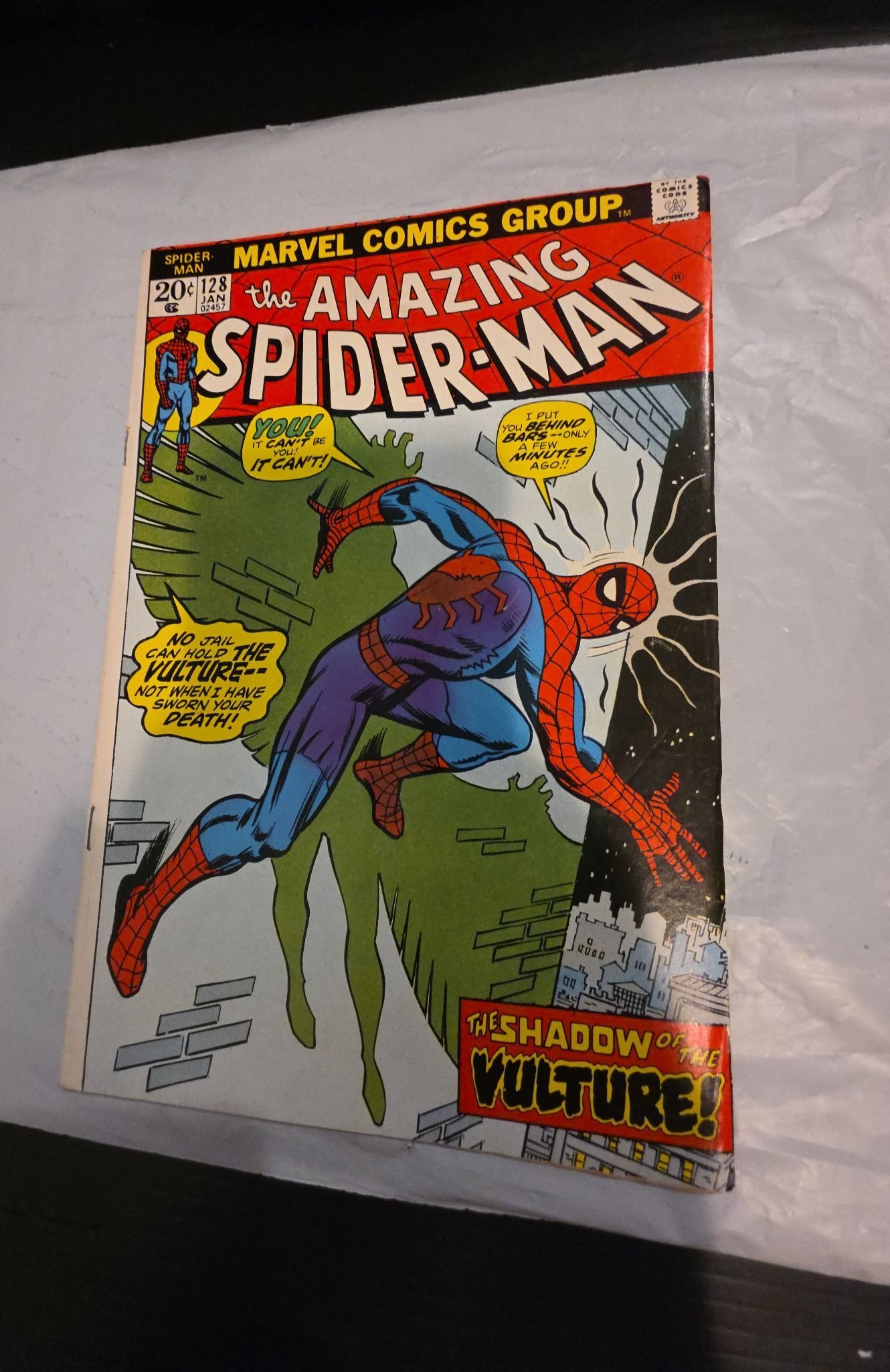 The Amazing Spider-Man #128 (1974)shadow of the Vulture med spine roll ...