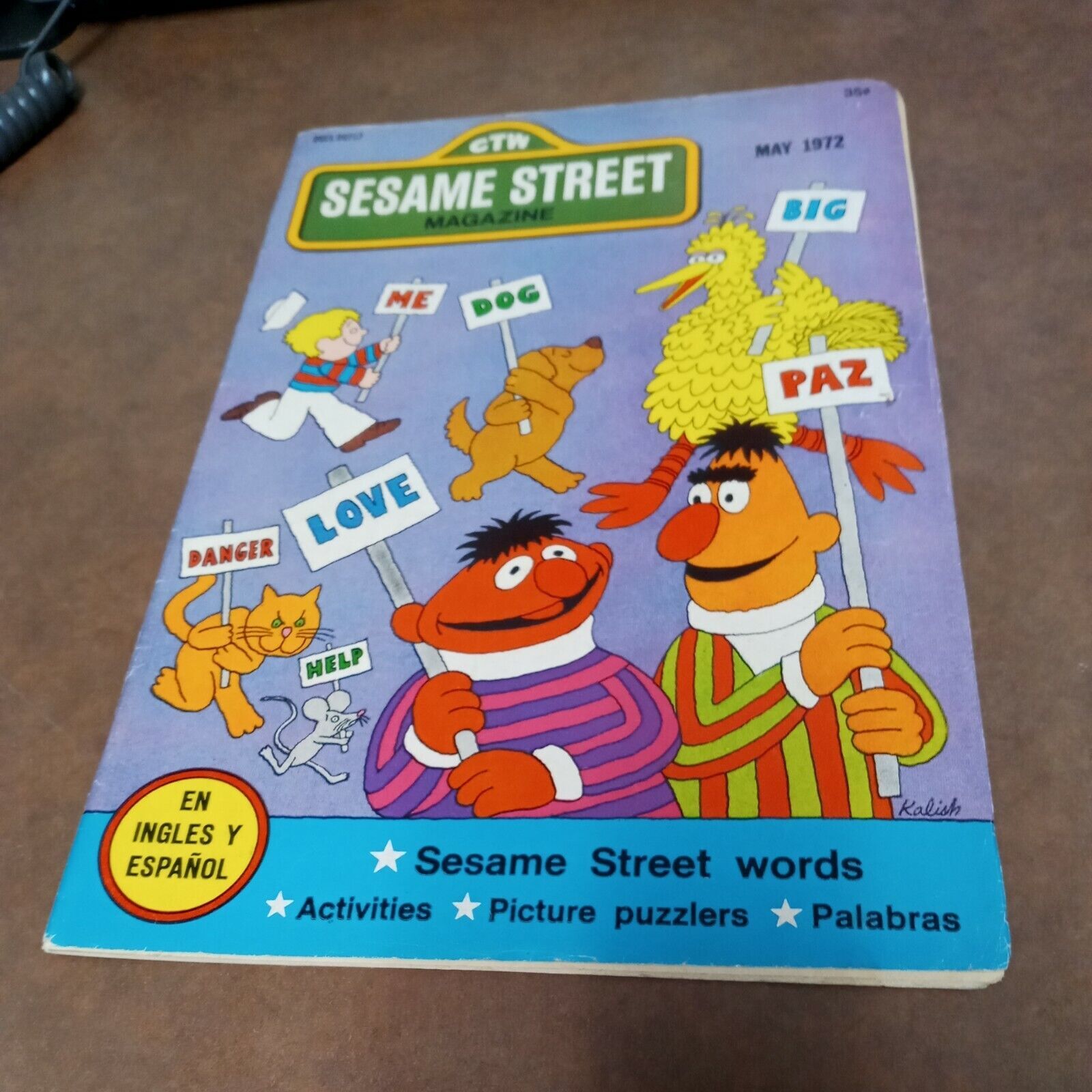 Sesame Street Magazine V2 #8 Comic Book size may 1972 Dell. Ctw | Comic ...