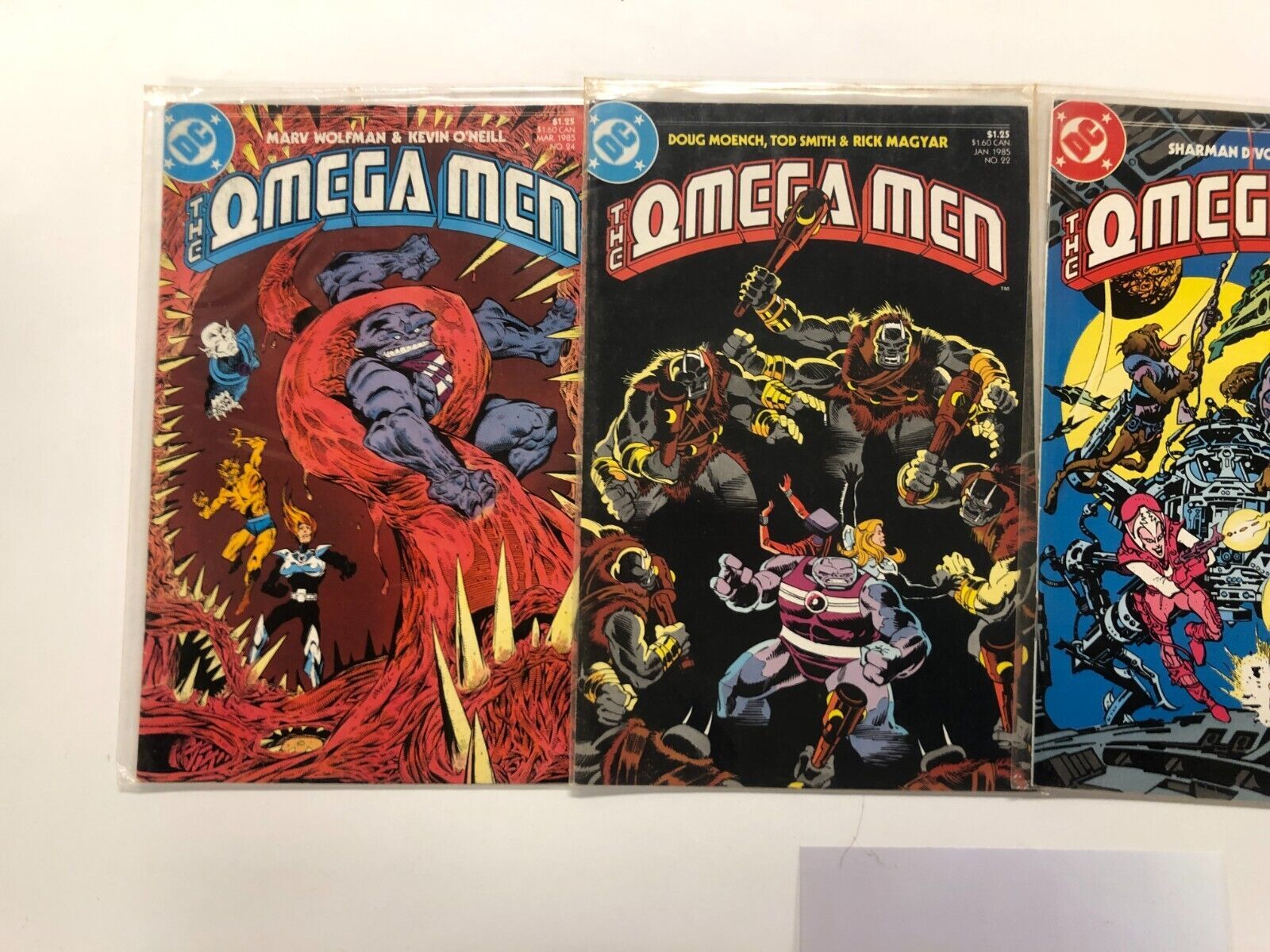 4 Omega Men DC Comic Books # 21 22 24 25 Superman Batman 3 KE5 | Comic ...