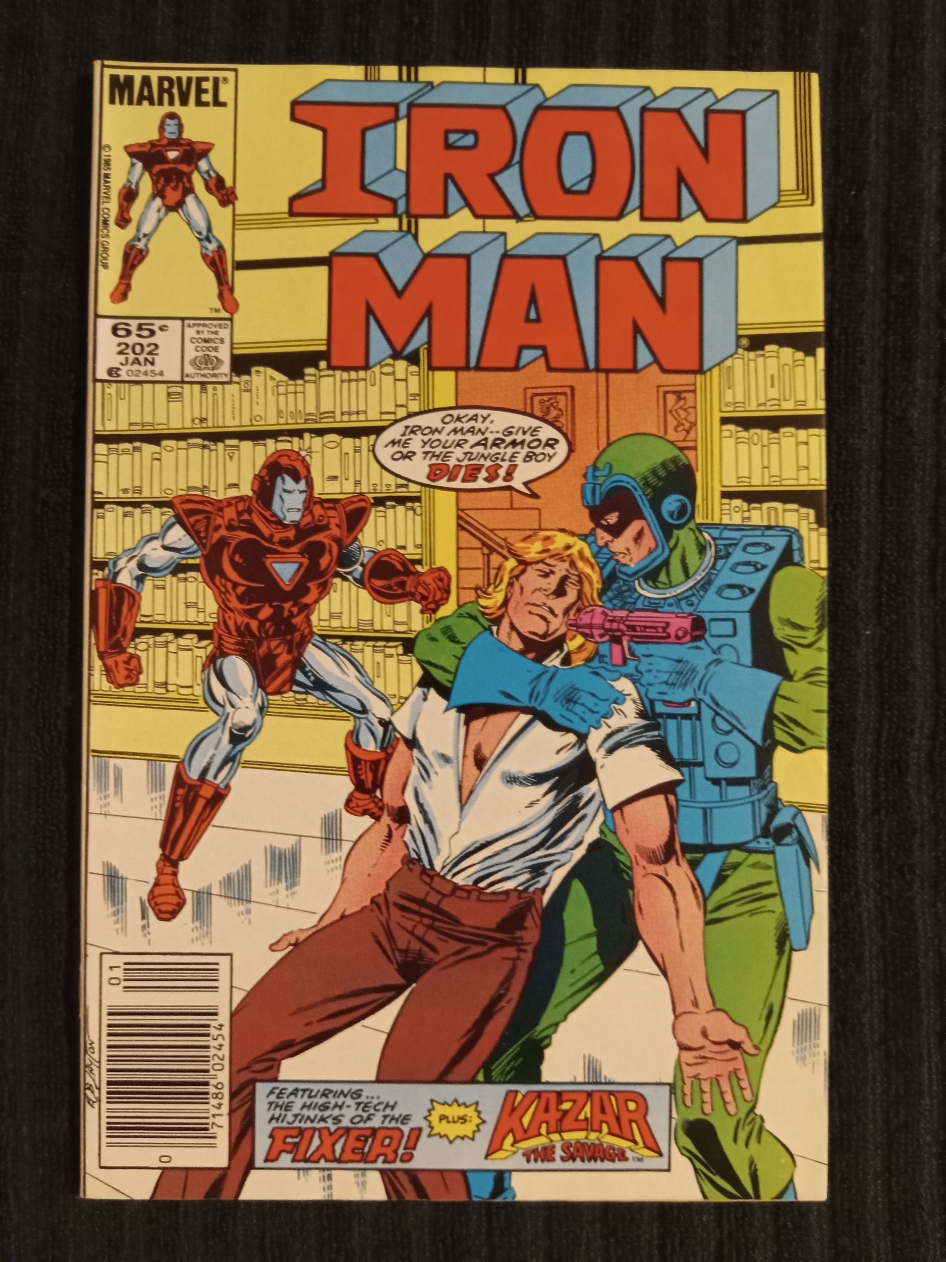 Iron Man #202 Kazar Appearance Versus The Fixer (1986) | Comic Books ...