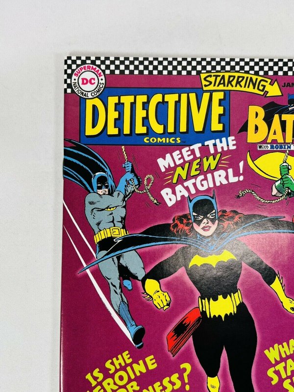Batman Detective Comic Batman Robin #359 First Batgirl DC 2020 NICE ...