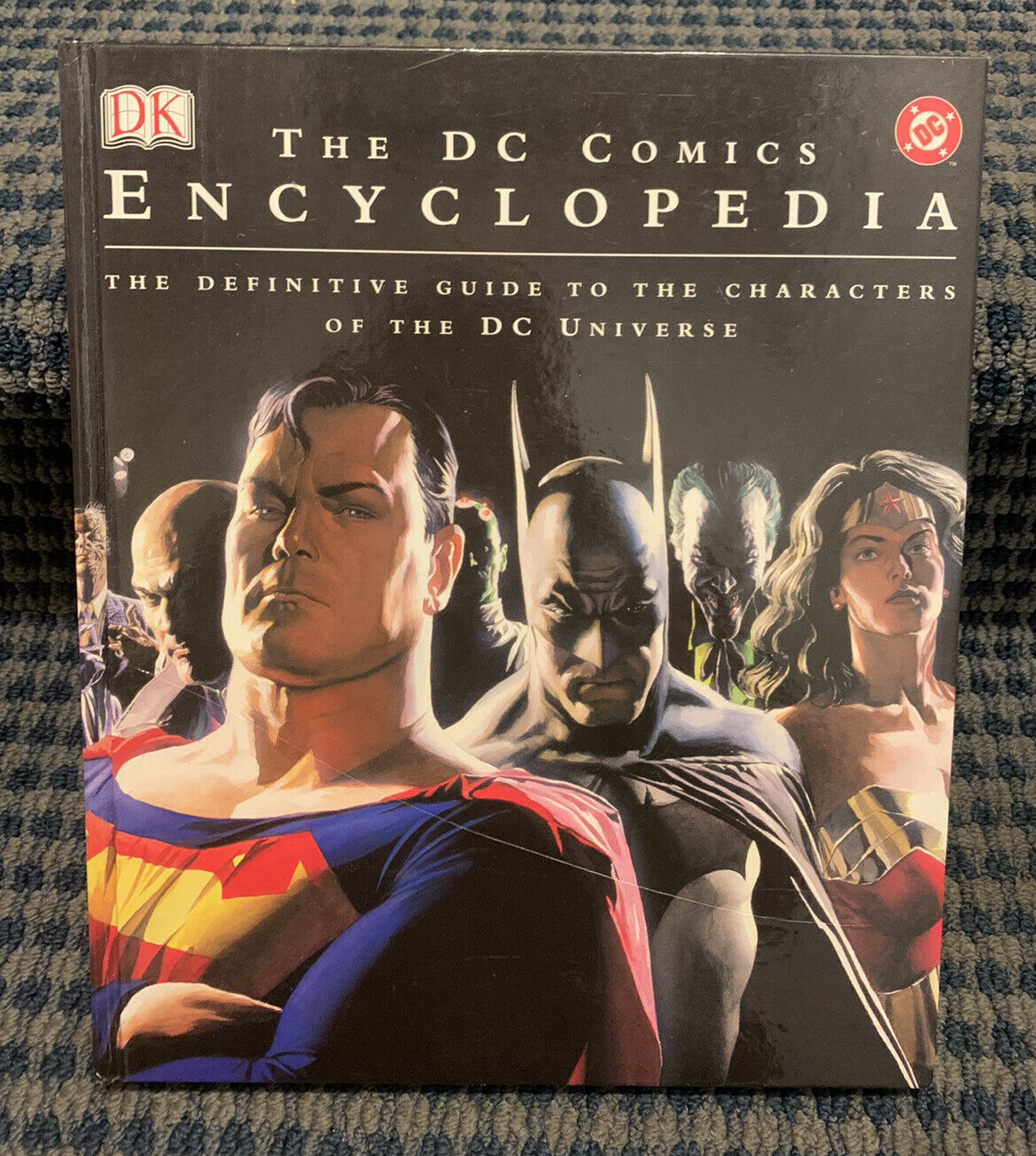2004 The DC Comics Encyclopedia Definitive Guide/DC Universe Graphic ...