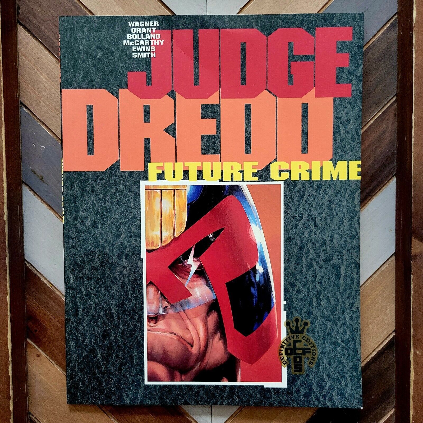 "JUDGE DREDD" Graphic Novel FN/VF (1990 Fleetway) "Future Crime" 1st ...