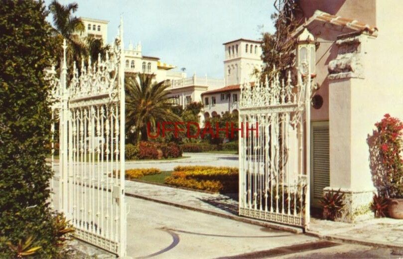 Entrance Gates Leading to the Boca Raton Hotel and Club, Florida ...