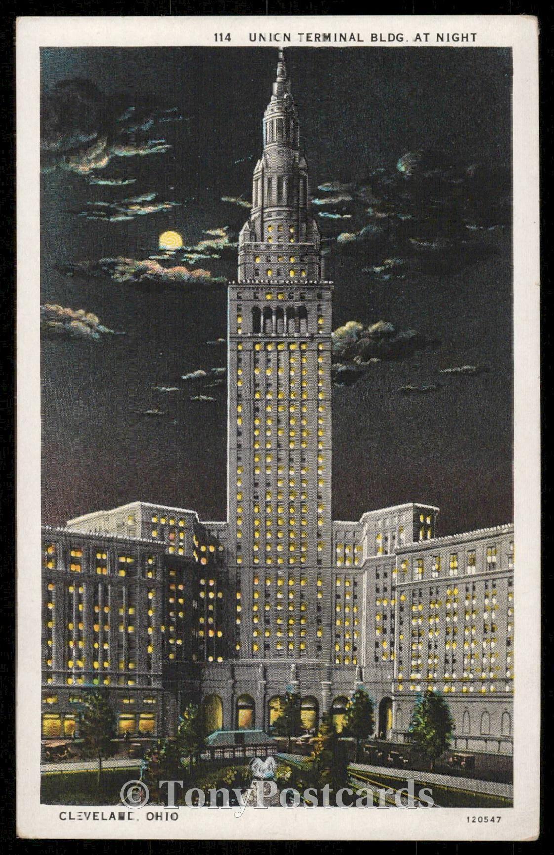 Union Terminal Building at Night | United States - Arkansas - Other ...