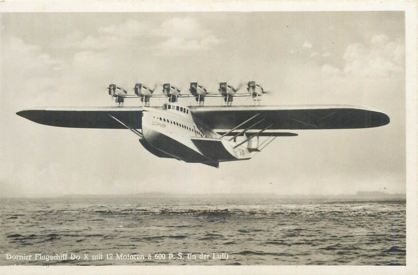 Deutsche Dornier DO X Seaplane in flight 12 engines a 600 hp plane real ...
